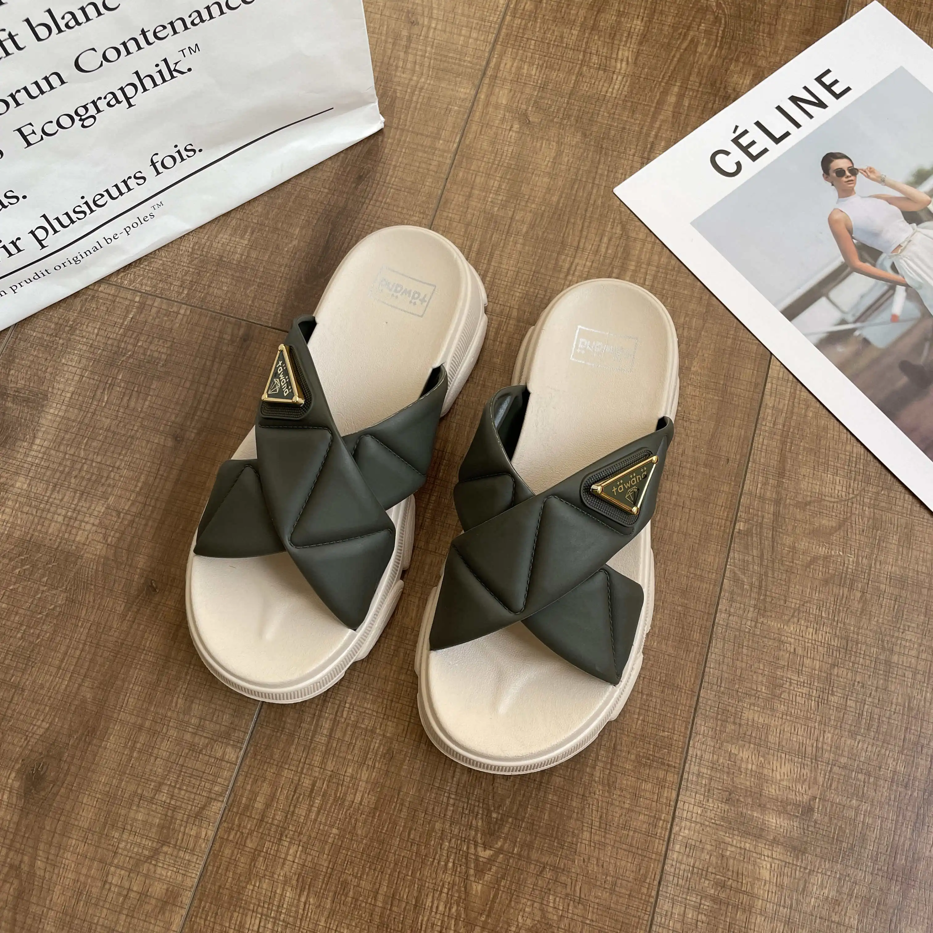 Popular Design Non-slip Thick-soled Super Soft Beach With Logo Woman ...