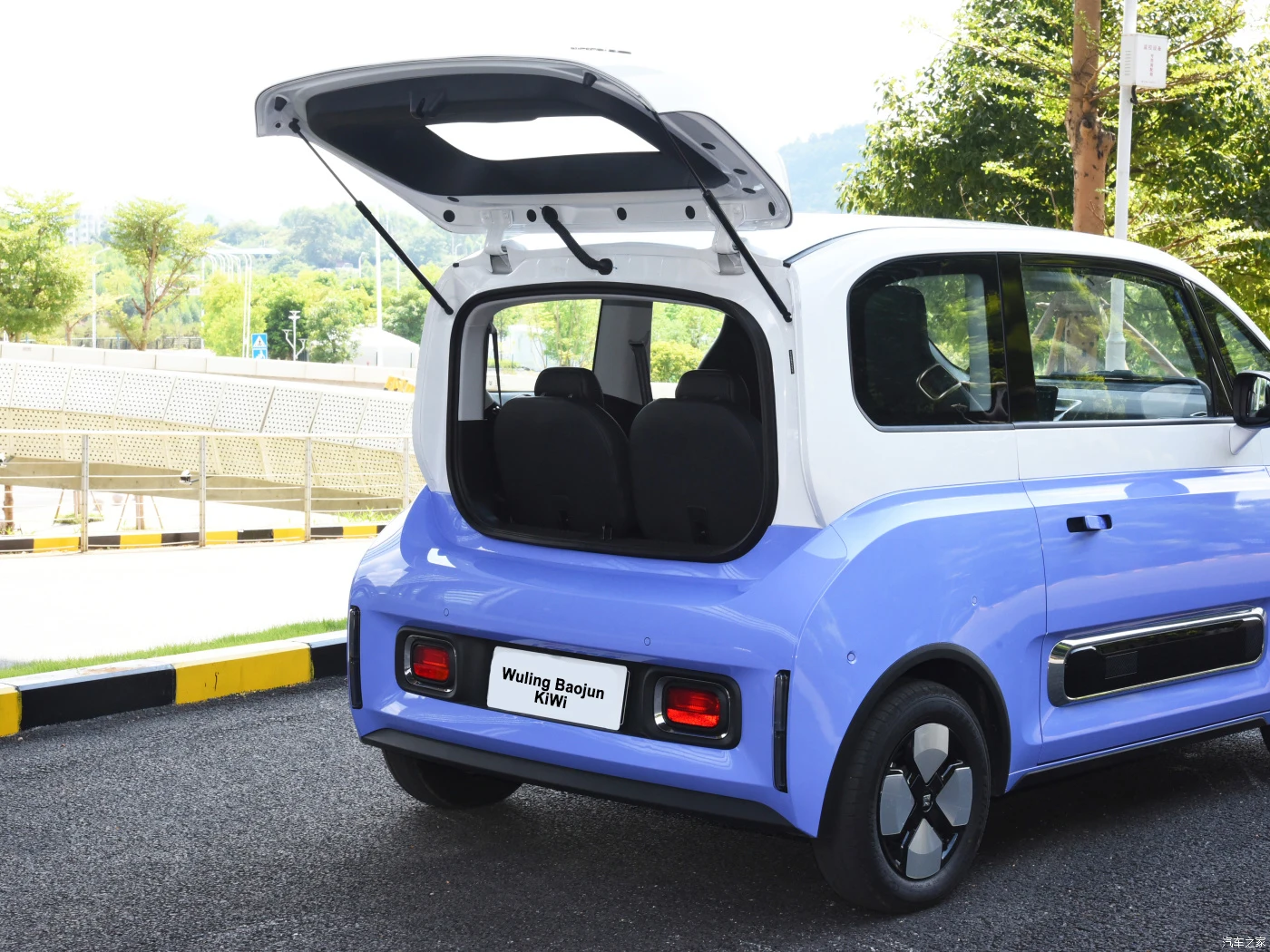 Best Electric Mini Cars Wuling Mini Ev Cheap Electromobile Car Baojun ...