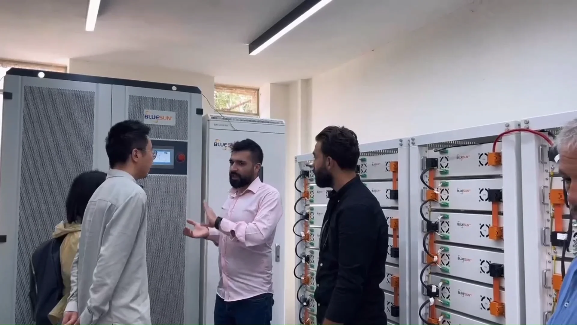 On Off Grid Hybrid Solar Power System Easy Installing Full Solar Power System Solar Energy ...