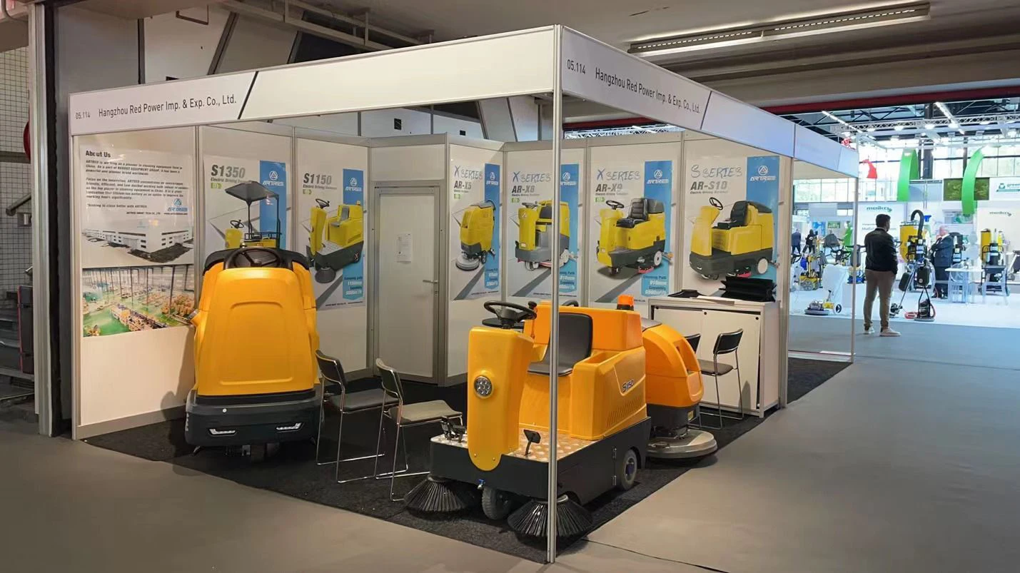 AR-X7 Electric Floor Scrubber - Efficient Cleaning Solutions