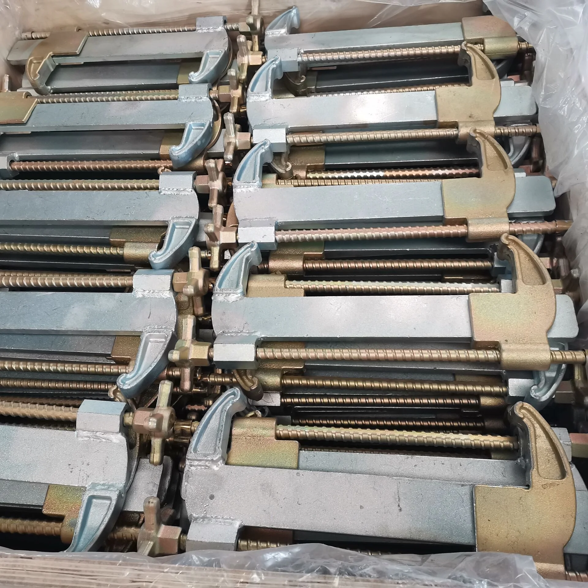 Scaffolding Formwork Accessories Forged Adjustable Panel Clamp - Buy ...