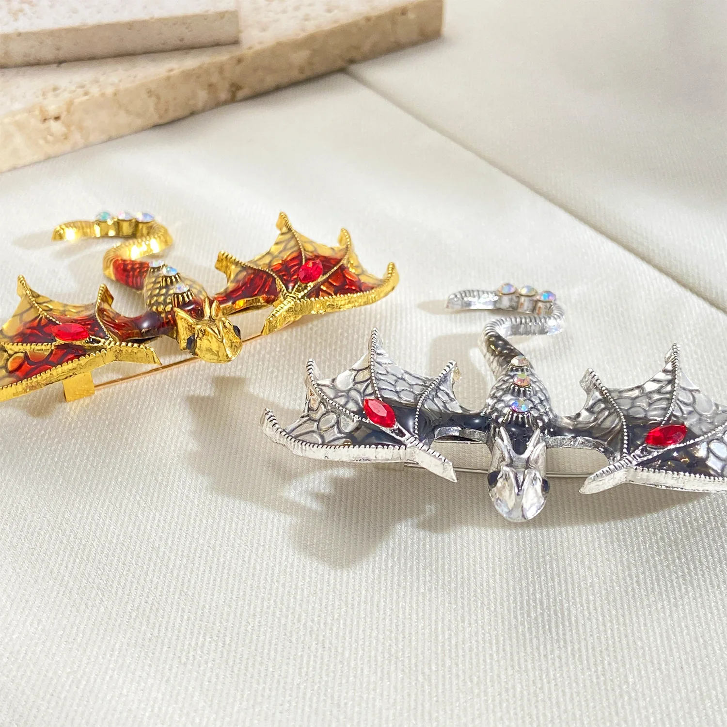 Magic Flying Dragon Enamel Pin Colorful Rhinestone 3D Brooch Stylish ...