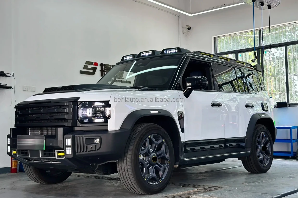 Jetour T2 2025 Body City Hunter Kit with Bumper Side Skirts Spoiler ...
