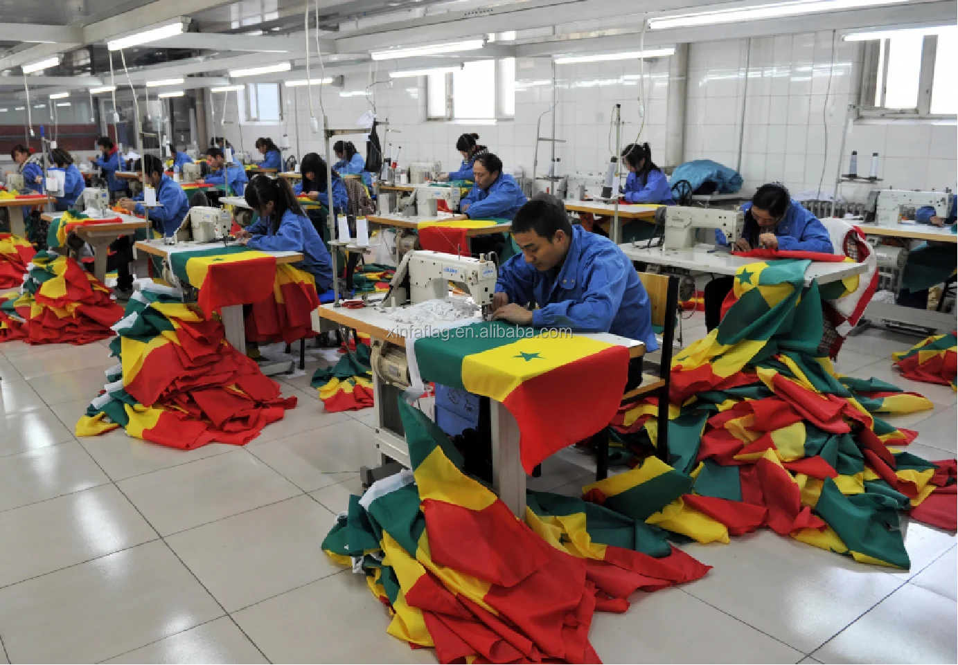 Outdoor Fast Inflatable Space Capsule Tent - Waterproof & Durable