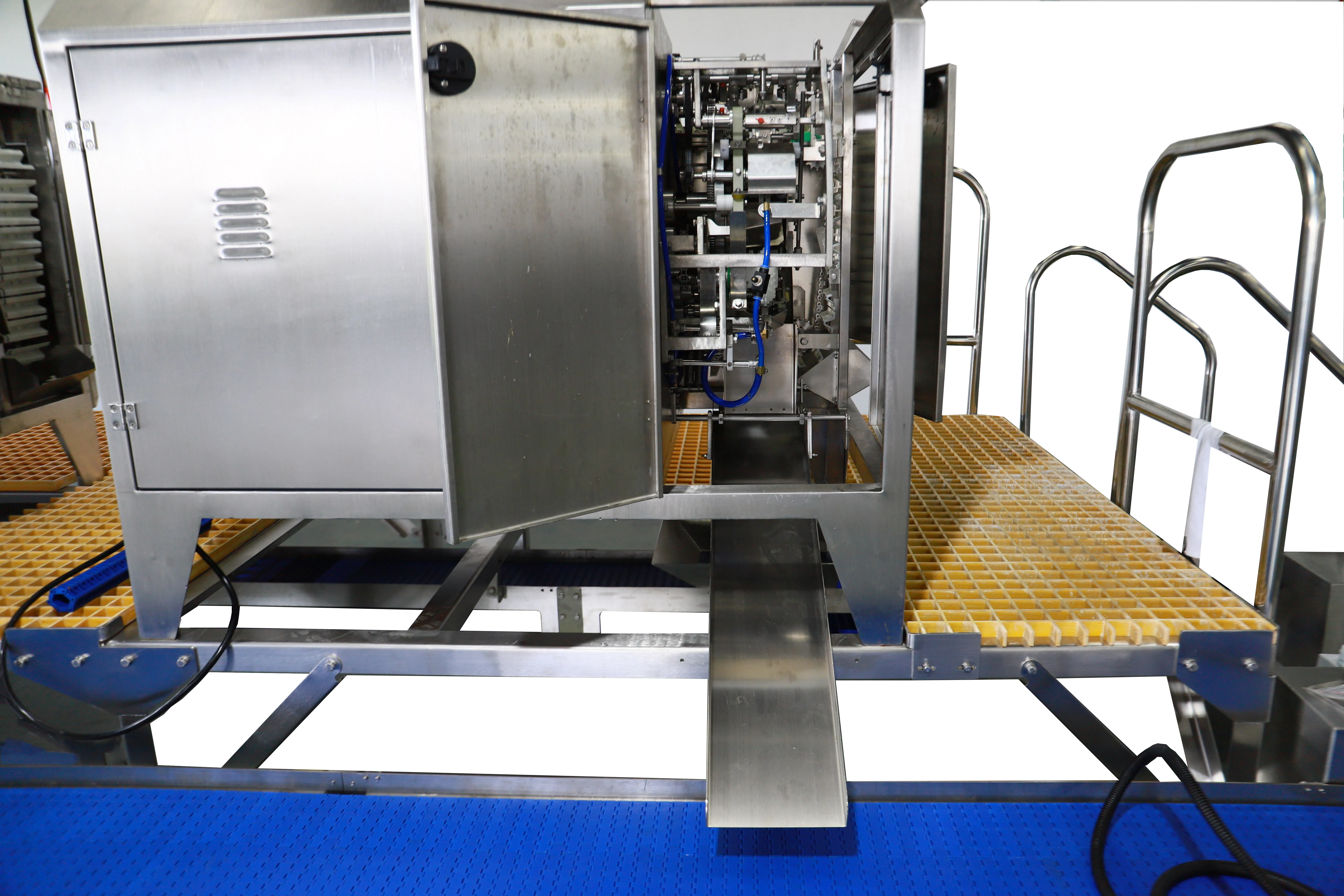 Shrimp Skin Removing Peeling Machine Shrimp Peeling Deveining Machine ...