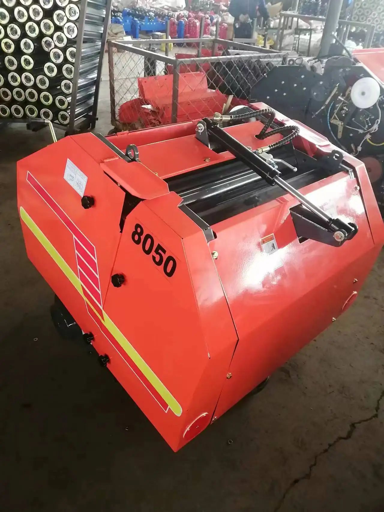 Efficient Hay Bale Cutting Machines for Bundling Alfalfa