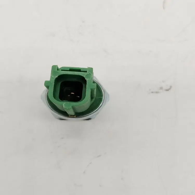 Engine Oil Pressure Switch Sensor 1363512 for Ford VOLVO