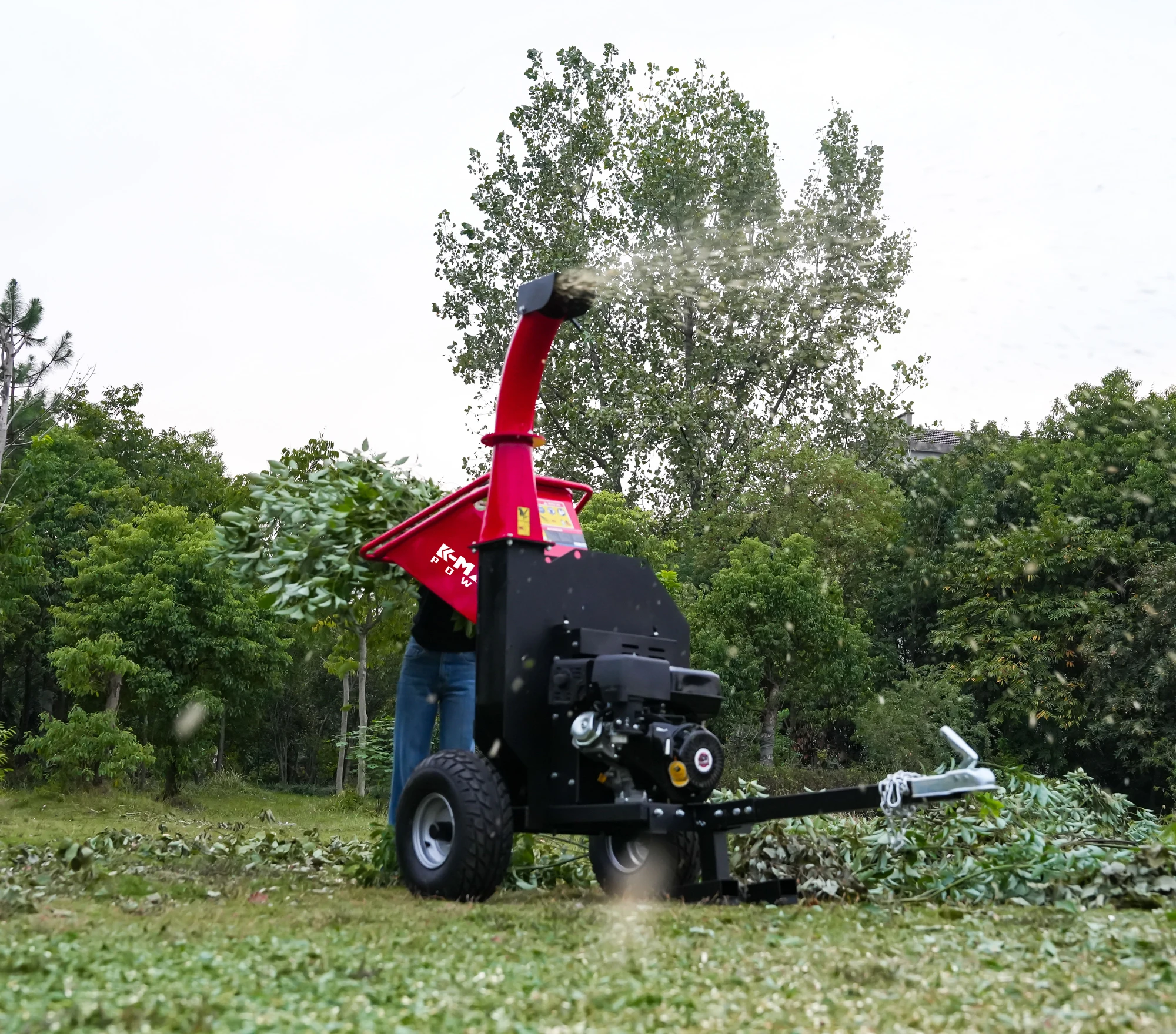 Highly Productive Wood Shredder - 15HP Customized Sawdust Wood Chipper