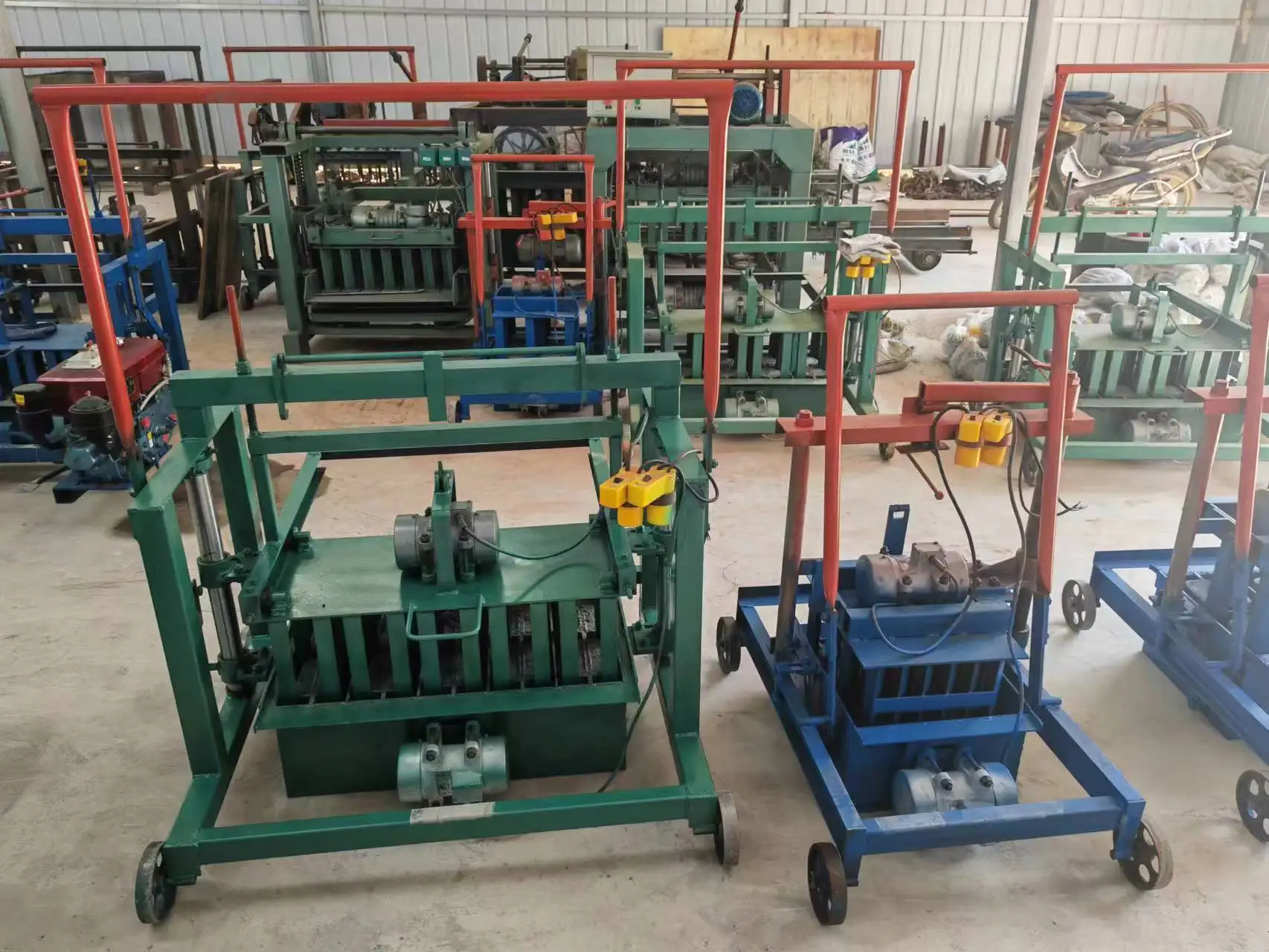 Mobile Brick Making Machine - Efficient & Durable Solutions