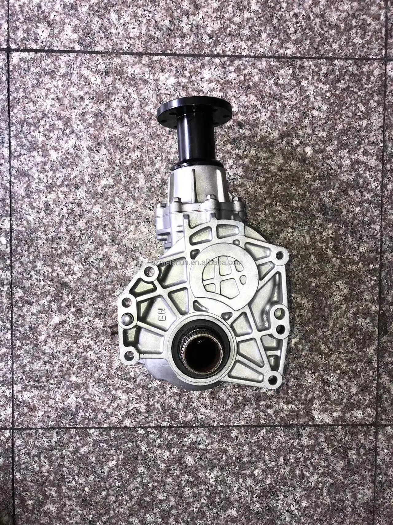 Hyundai IX55 VERACRUZ Transfer Case 4730024000 - Chassis Parts