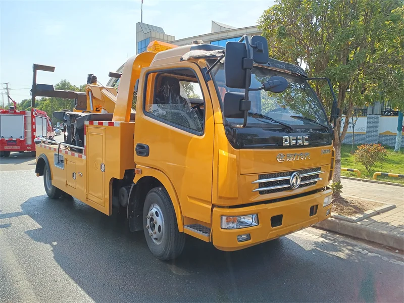 Tow Truck Wrecker With 360 Degree Rotation Crane 8 Ton Hydraulic Truck ...