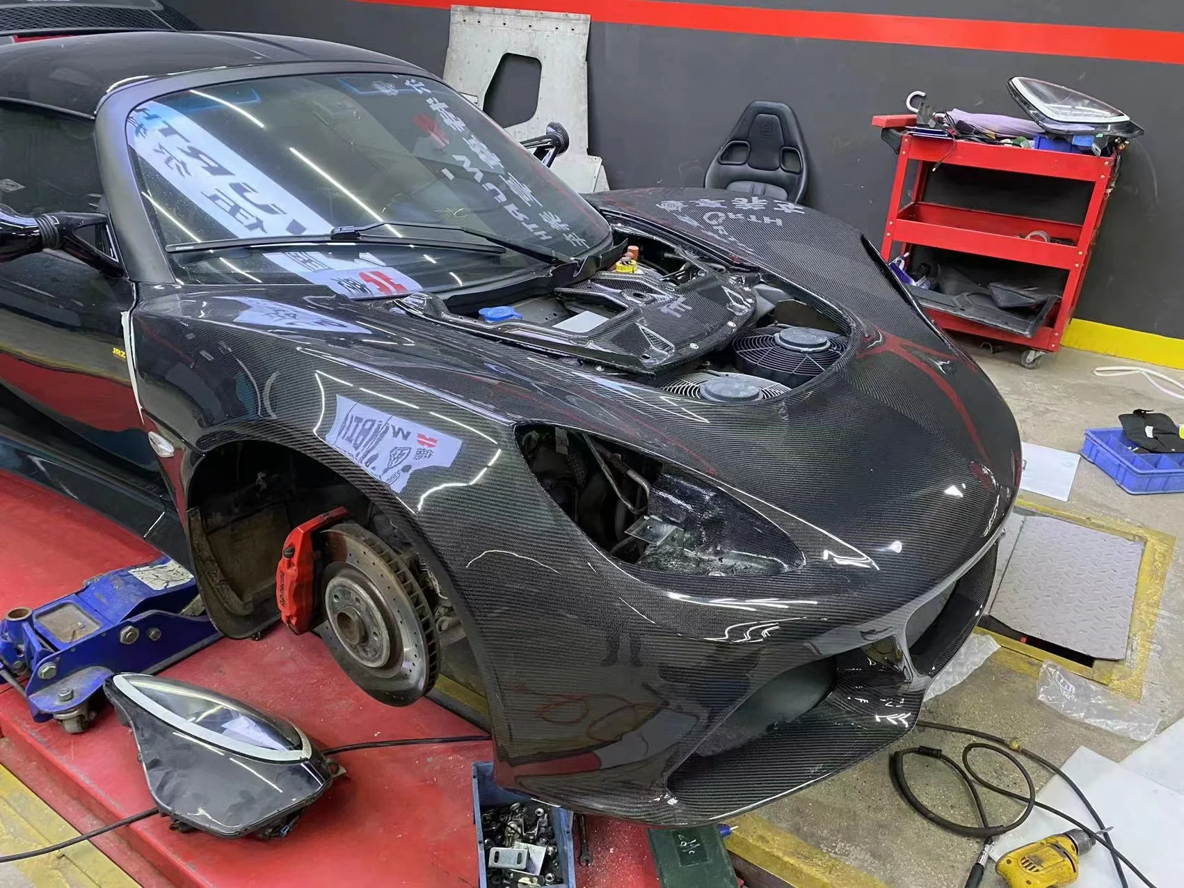 Lotus Exige S3 Front Carbon Fiber Clam Shell Bumper OEM | Wholesale