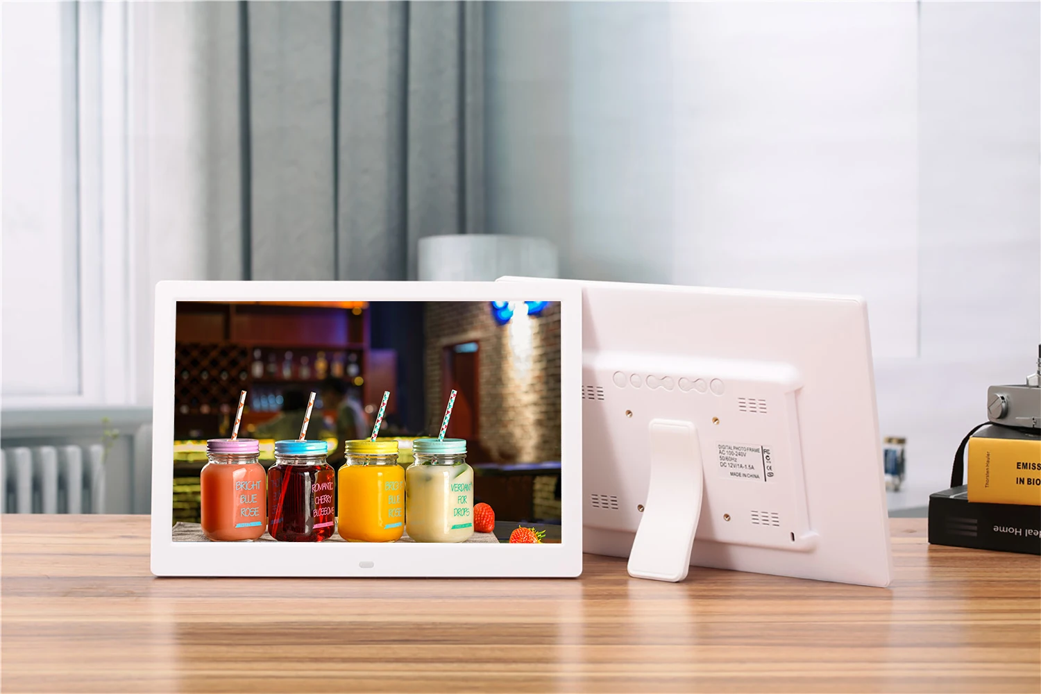 12 Inch Digital Photo Frame - Versatile Display Solutions