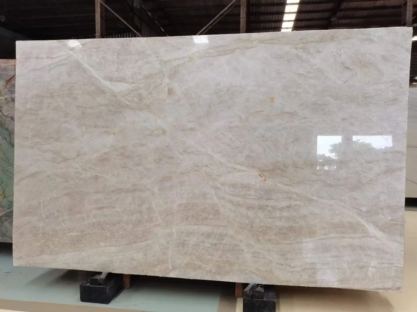 Elegant Customized Kitchen Taj Mahal Quartzite Countertop Bar Top - Buy ...