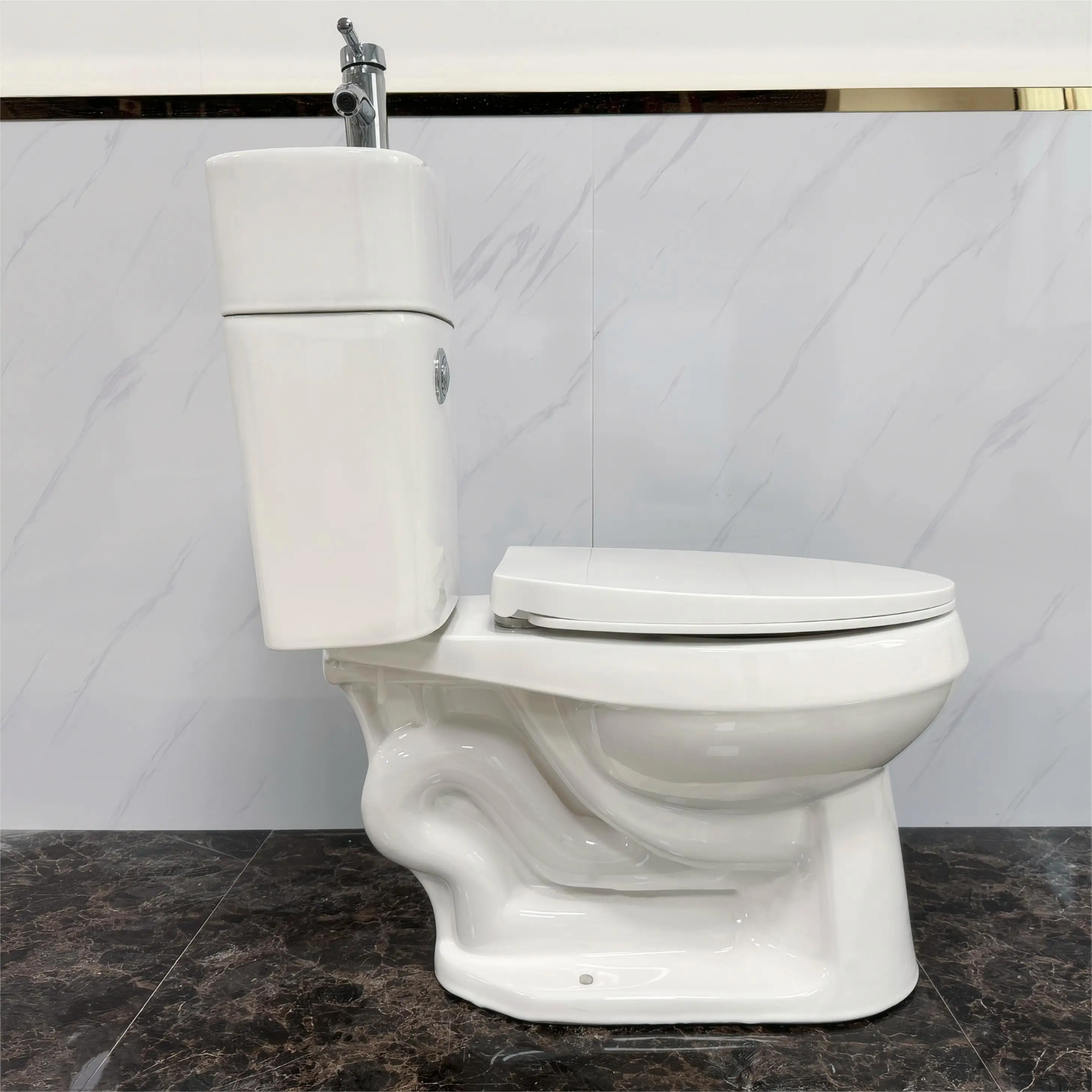 Toilet and Wash Basin Combined - Modern Ceramic Design