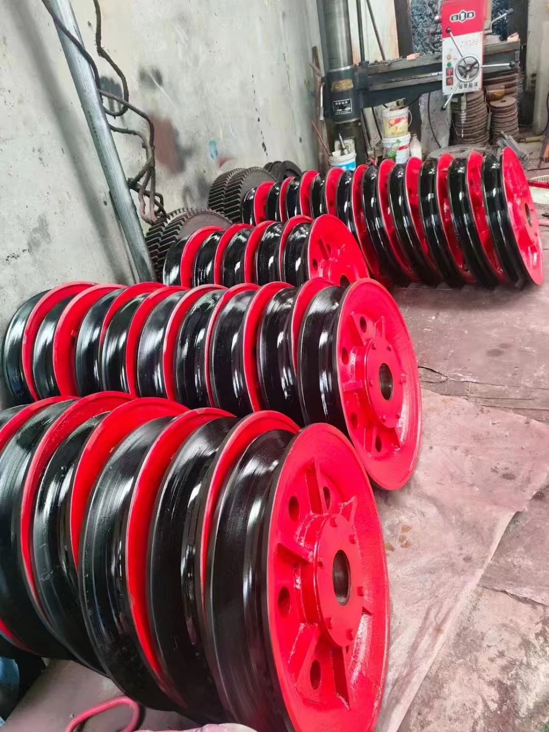 Specialized Manufacturer of Cast Iron Pulleys Flywheels Belt Pulleys ...