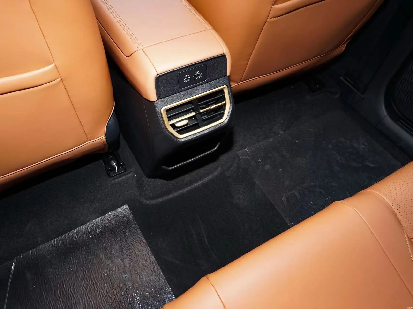 2024 Neta X Electric EV Car - 5 Seats SUV with 401 CLTC