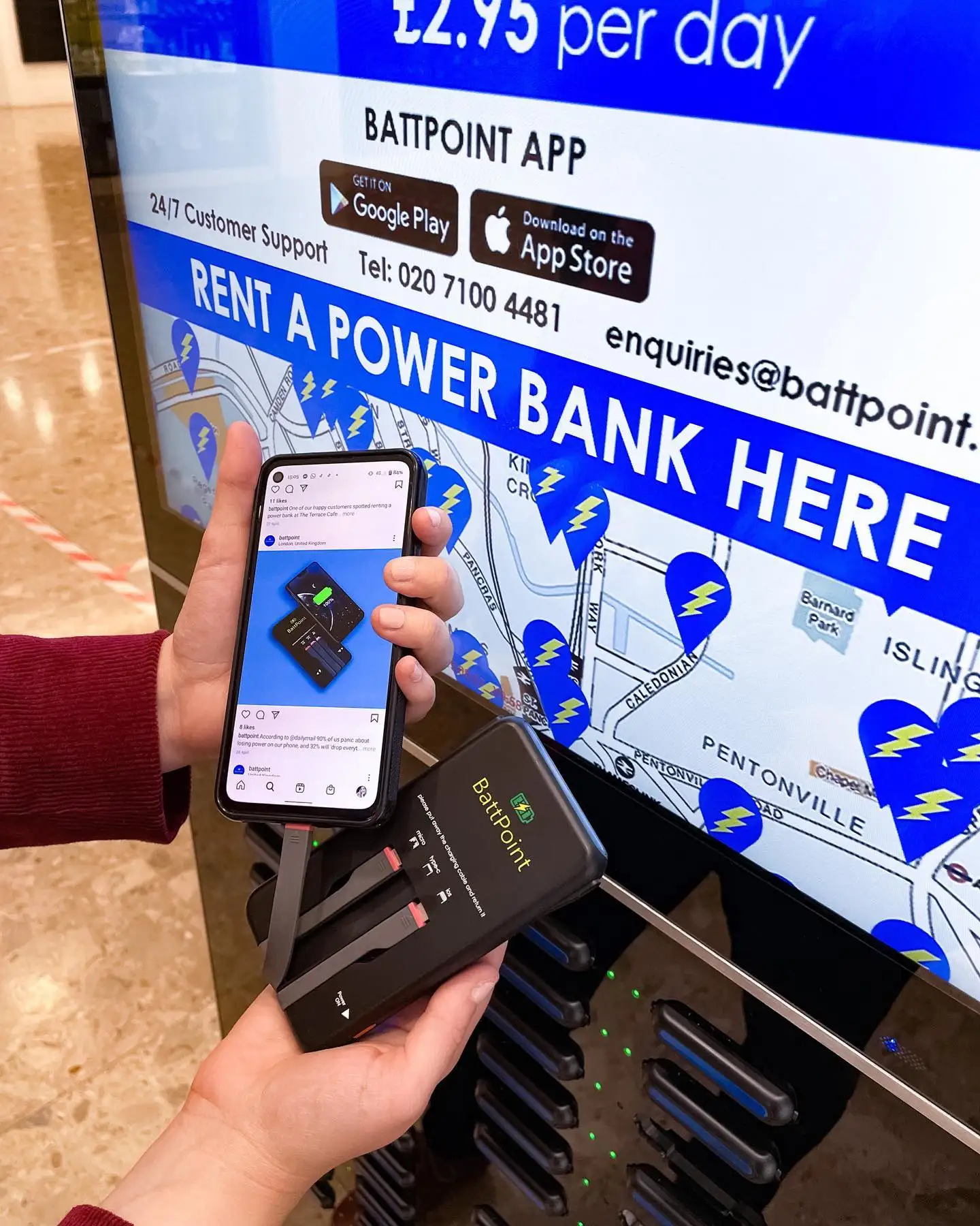 Large Power Bank Vending Machine 24 Ports Sharing Phone Charging ...