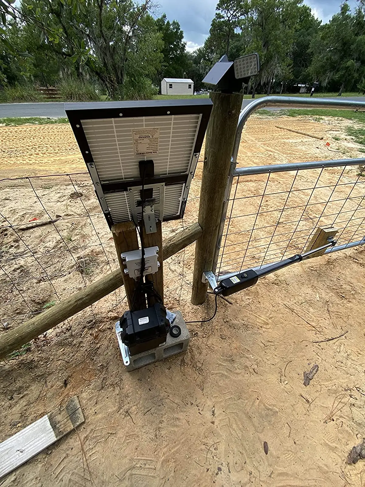 350KG DIY Double Solar Swing Gate Opener - Easy & Reliable