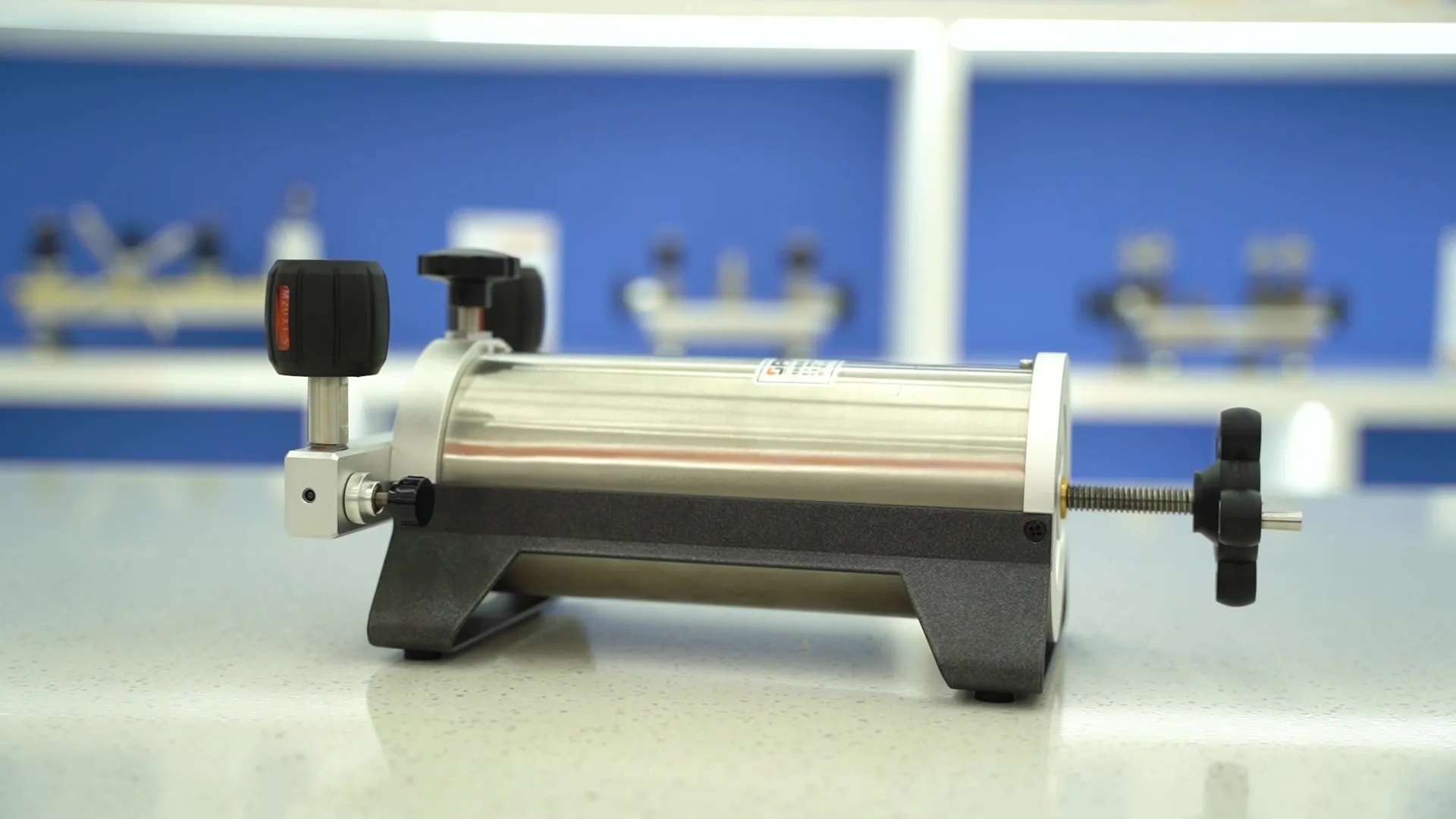 Pneumatic Calibration Low Pressure Test Pump - SPMK 212C