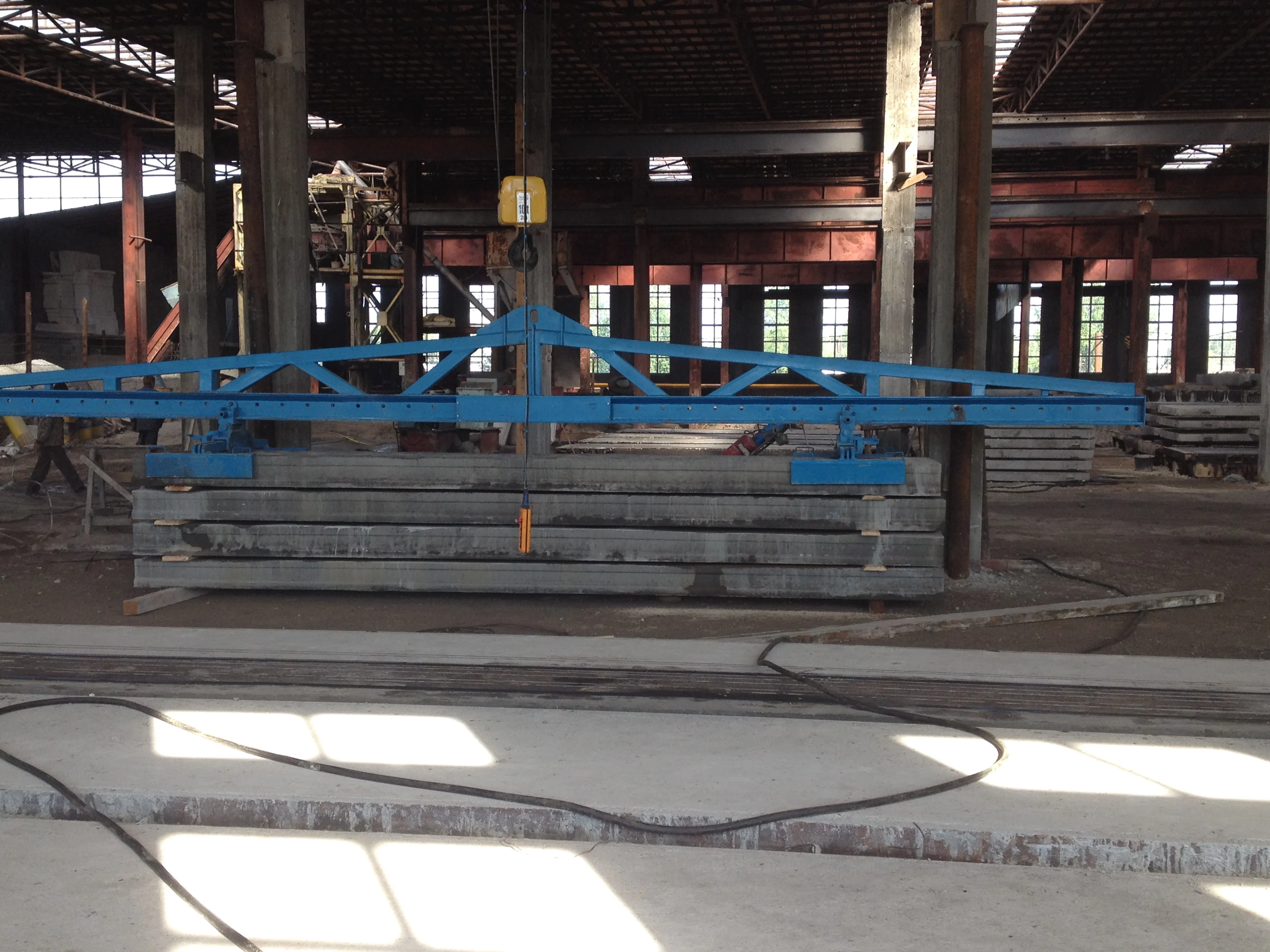 Concrete Slab Precast Wall Panel Lifting Machine - Xingyu