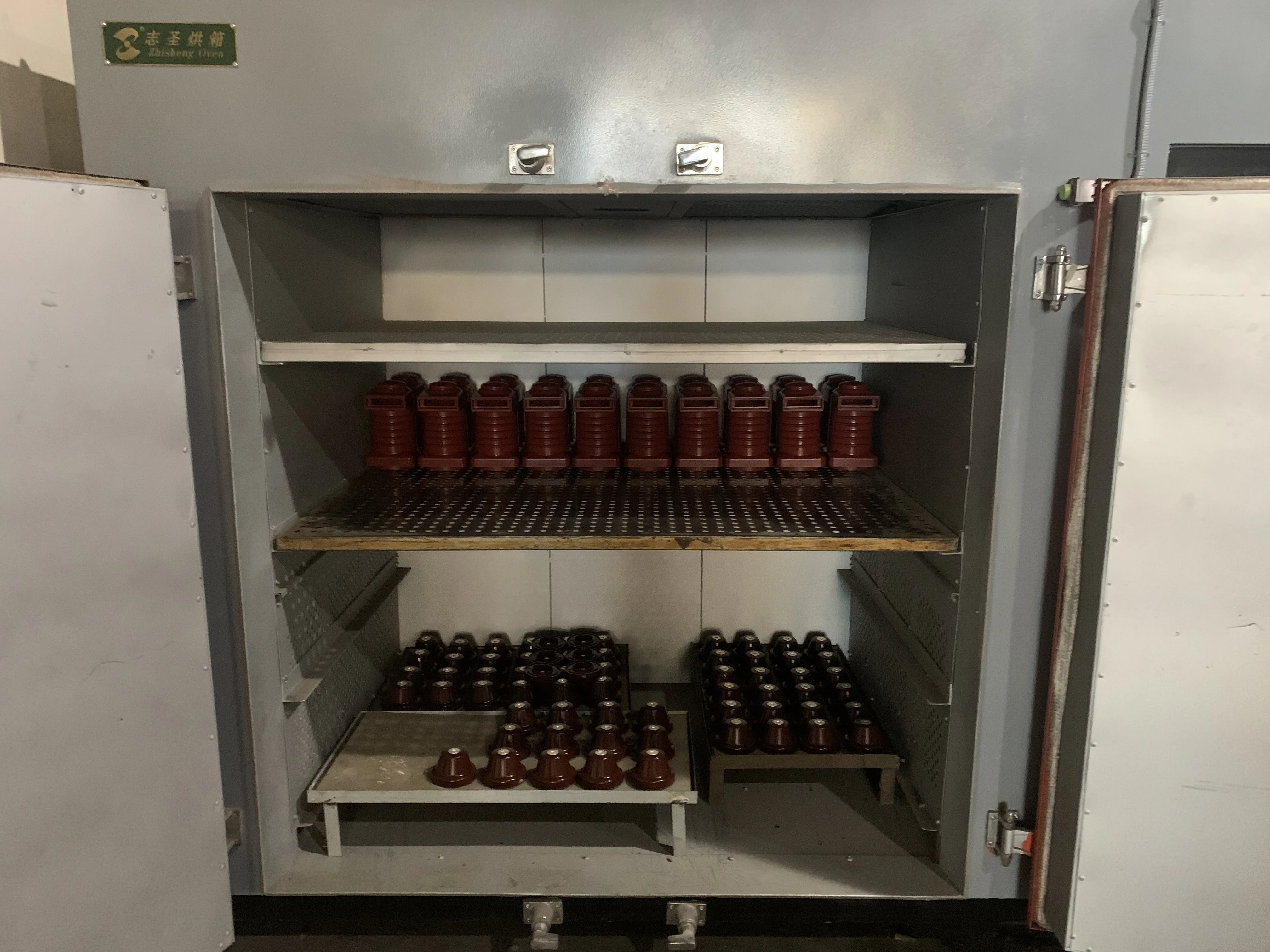 Electrical Porcelain Busbar Standoff Insulator DMC/SMC