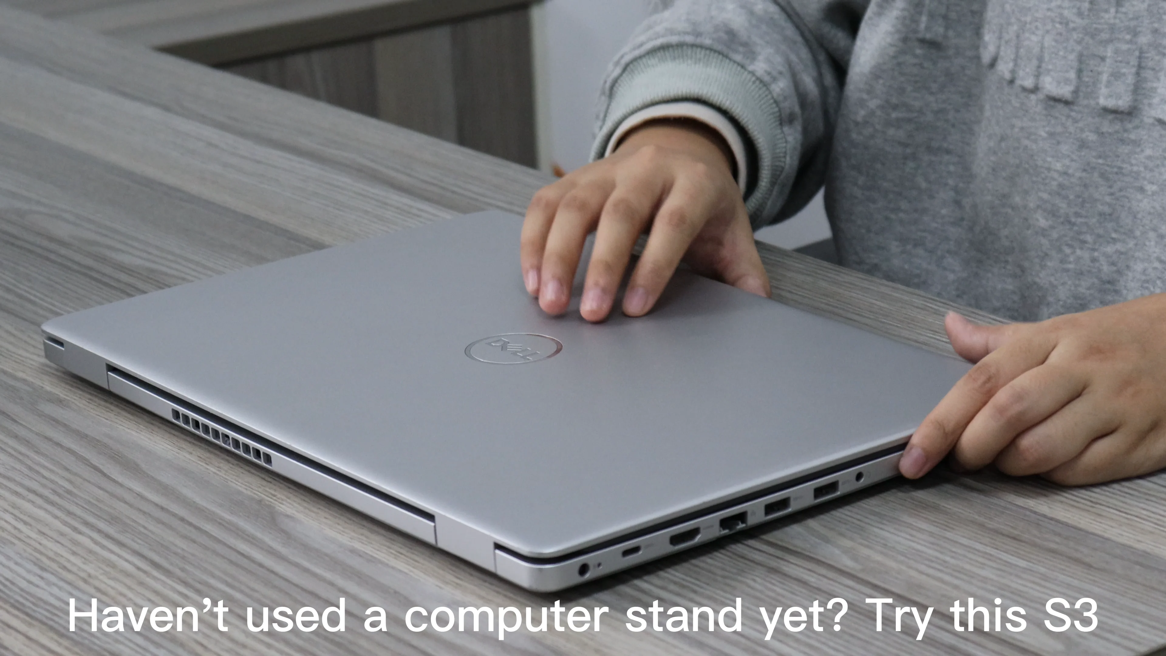 Portable Aluminum Laptop Stand Foldable Notebook Desktop Laptop Stand ...