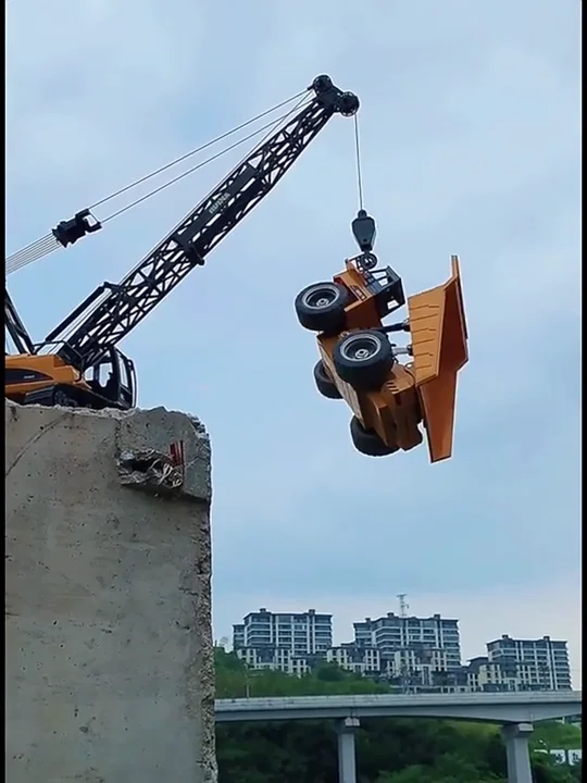 1:50scale 1720 Static Climber Crane Model Huina Die Cast Metal Crane ...