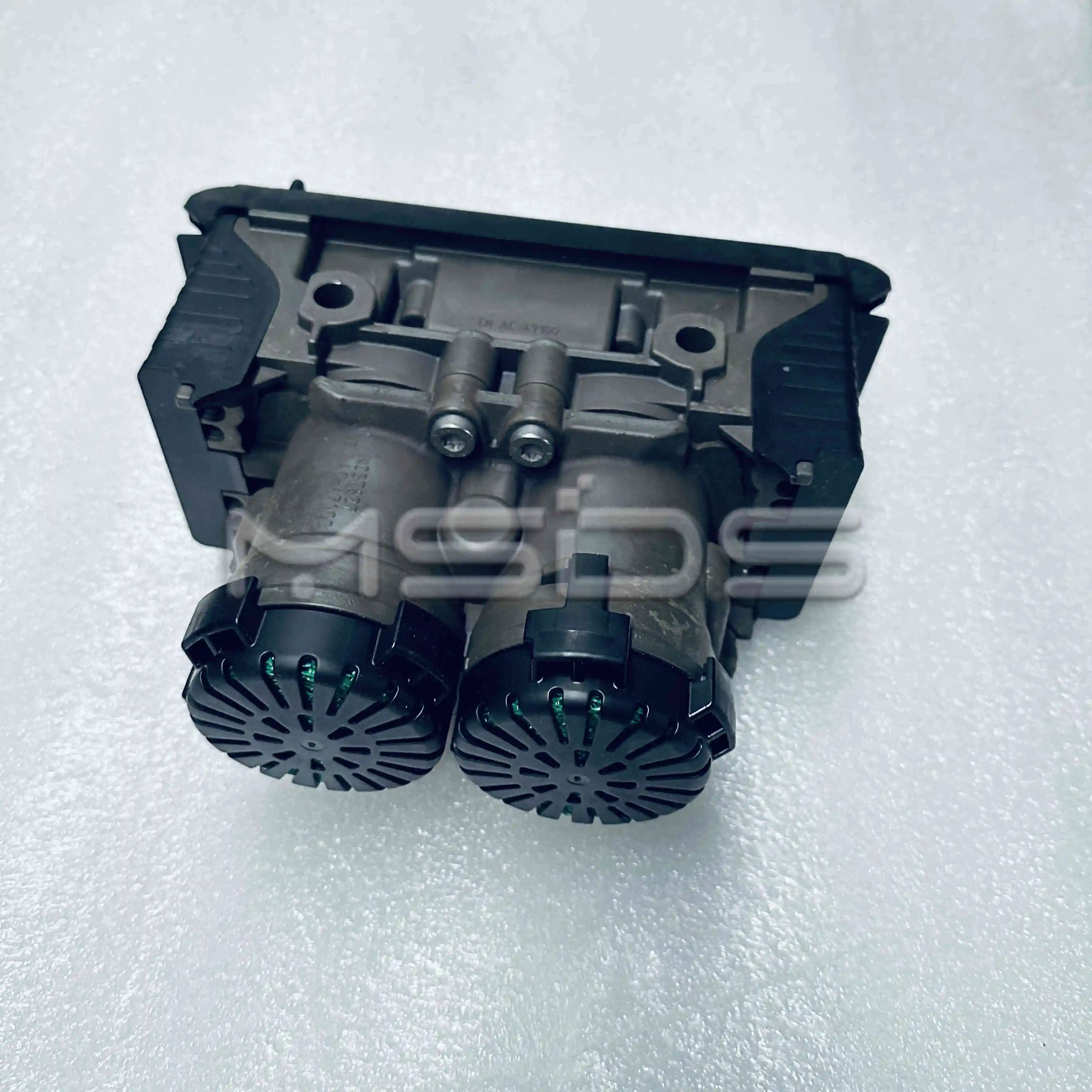 EBS Dual Channel Rear Axle Brake Module Solenoid Valve K057766