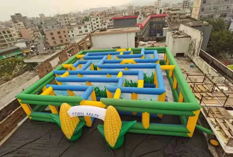 Commercial Giant Inflatable Corn Maze Game Inflatable Obstacle Course ...