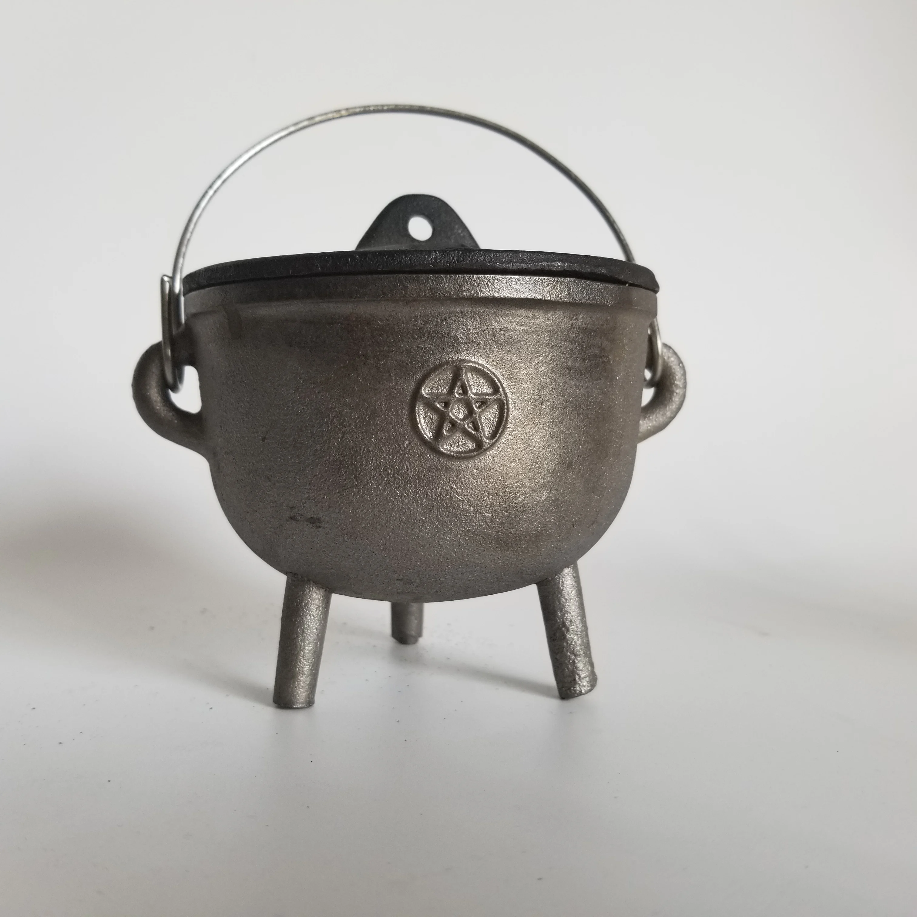 Cast Iron Incense Burning Cauldron - Perfect for Halloween