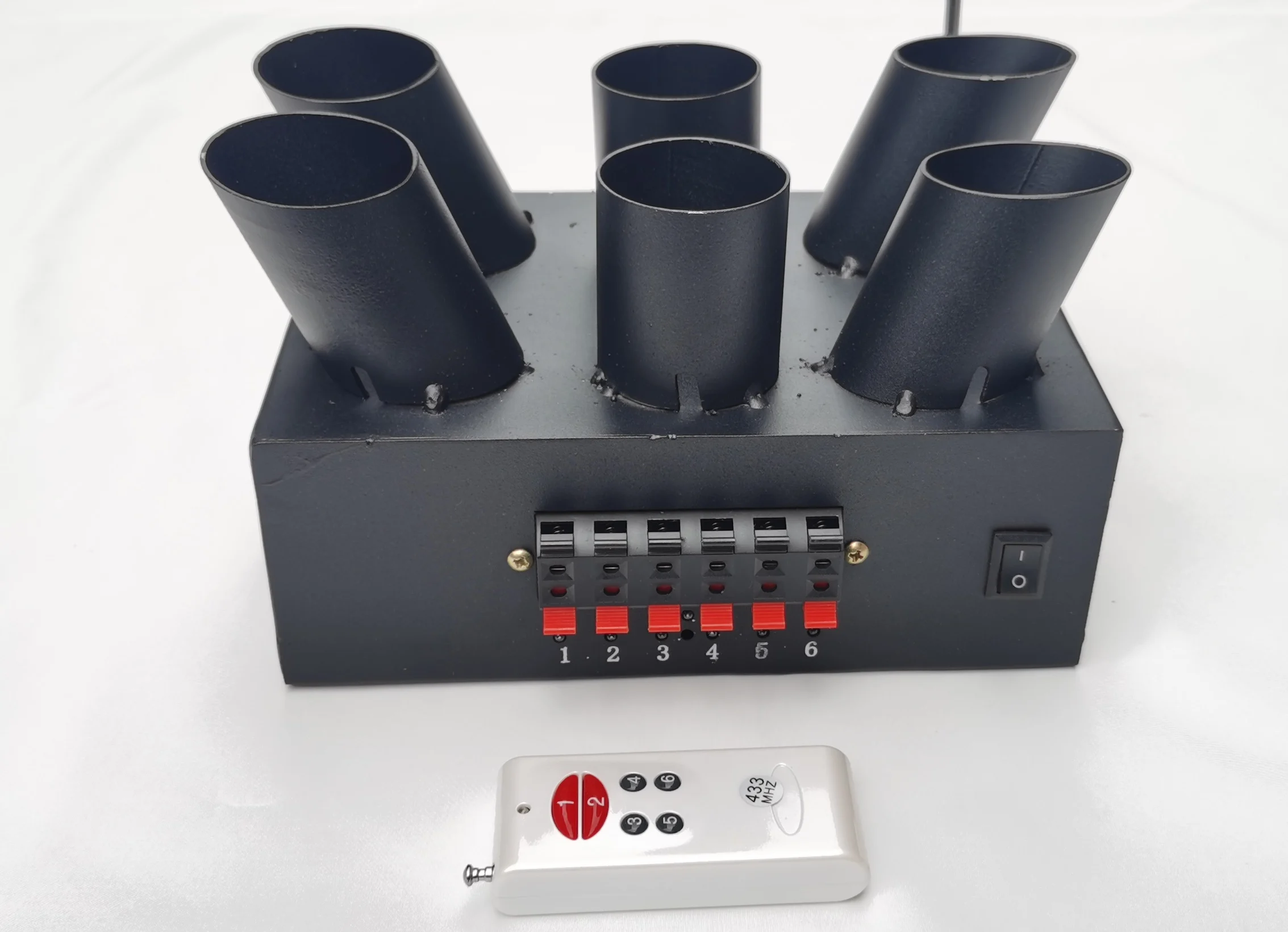 Wireless Remote Control 8 Cue Fireworks Fountain Base Firing System ...