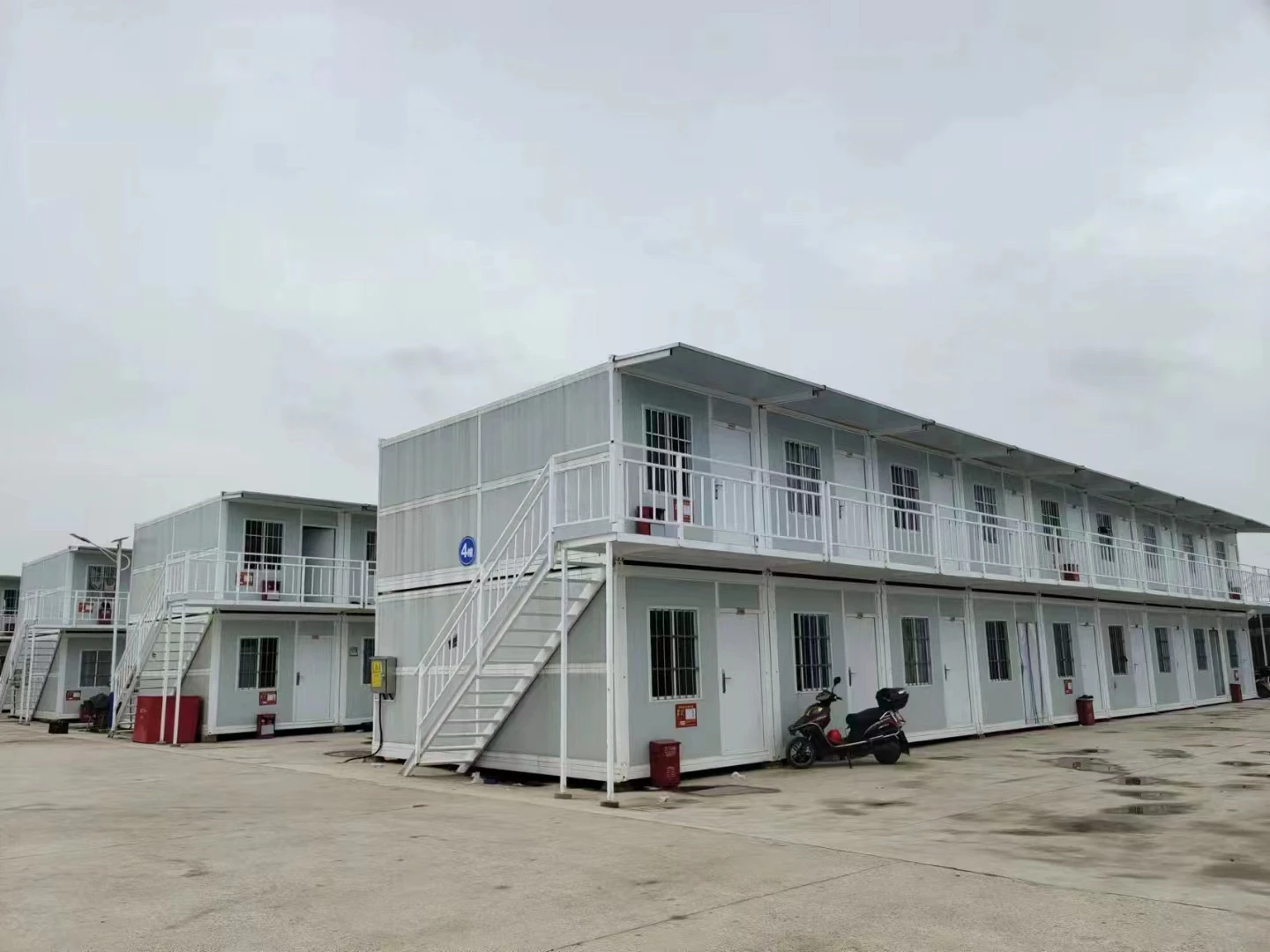 Folding Container Houses - Portable, Safe Living Solutions