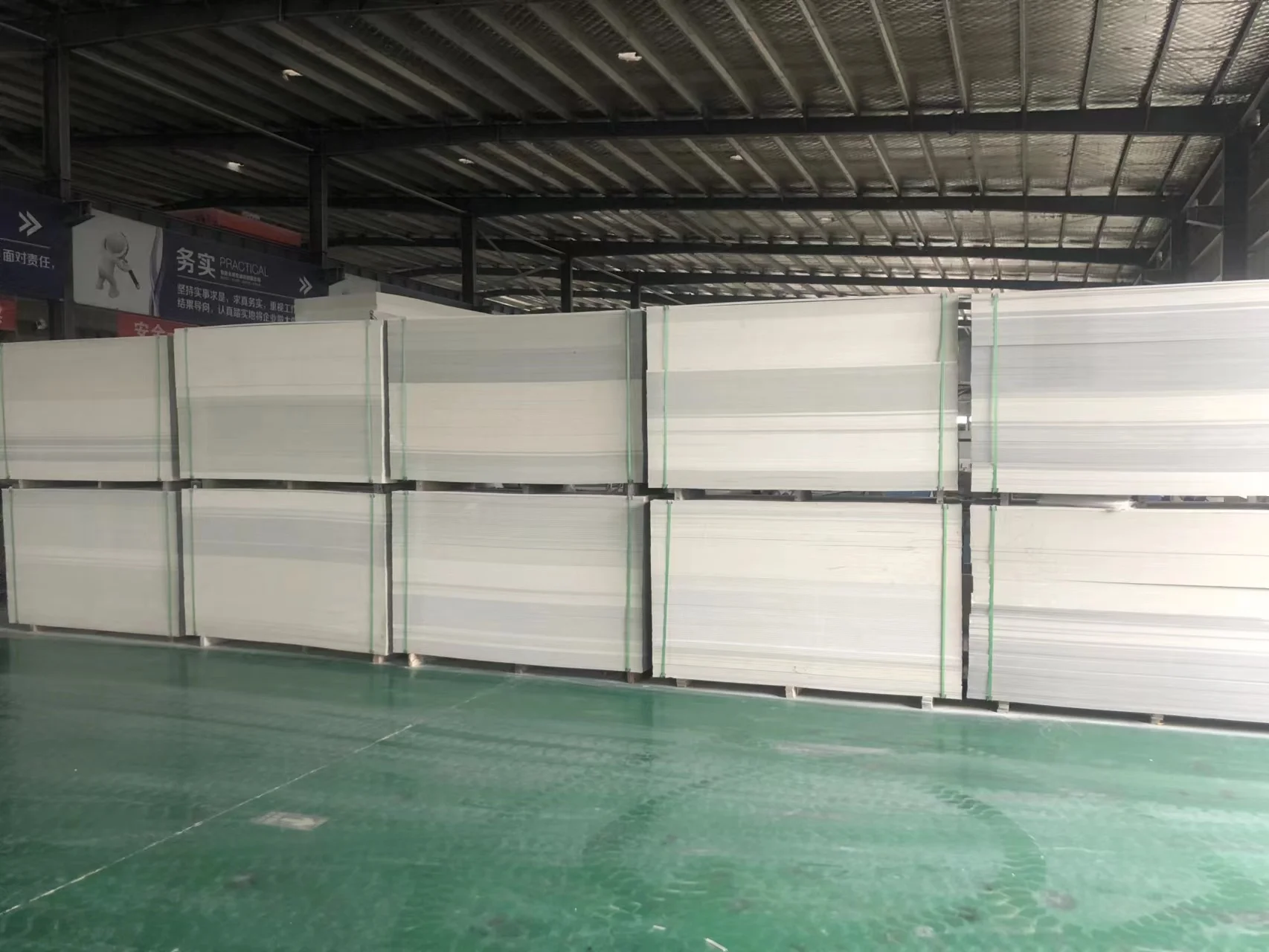 Decorative Precast Concrete Wall Fence Form Concrete Pip Styrofoam Wall ...