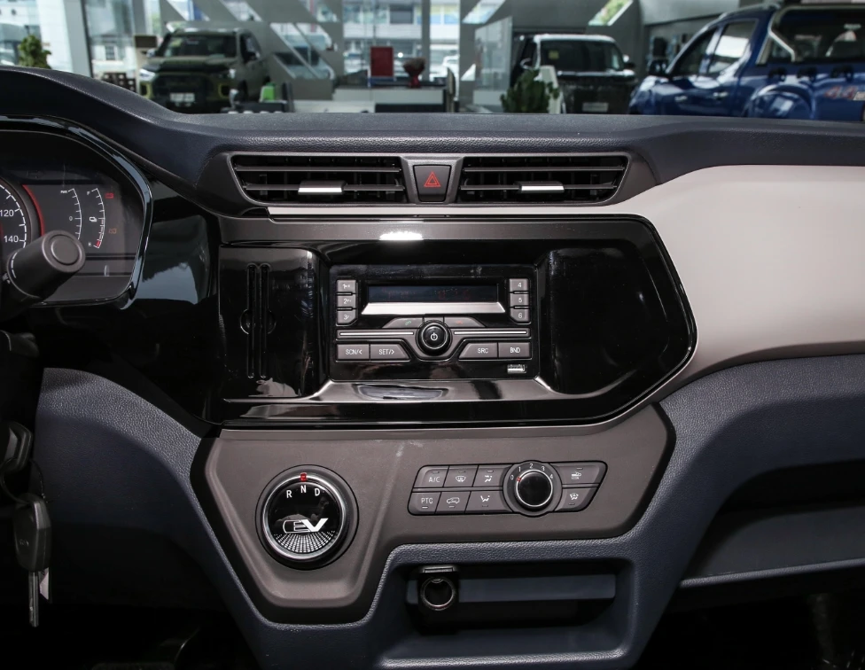 MAXUS EV30 Electric Truck Van - Cheap Electric Car Options