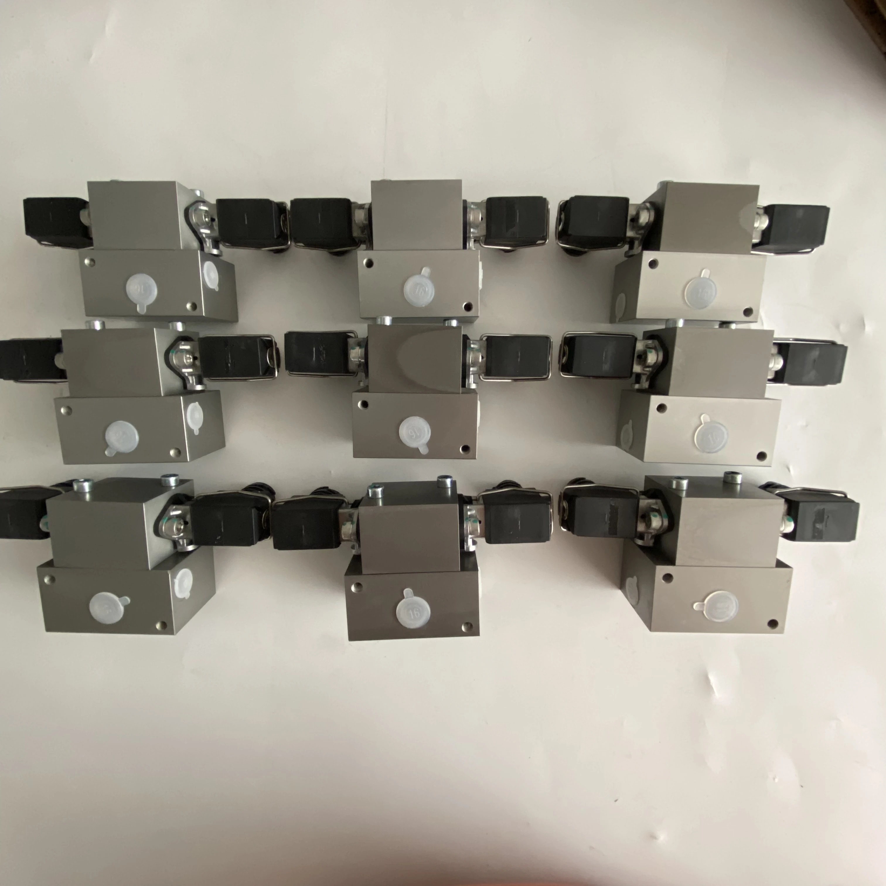 11115488AF solenoid valve VOLVO A25D Articulated Truck for Installation ...