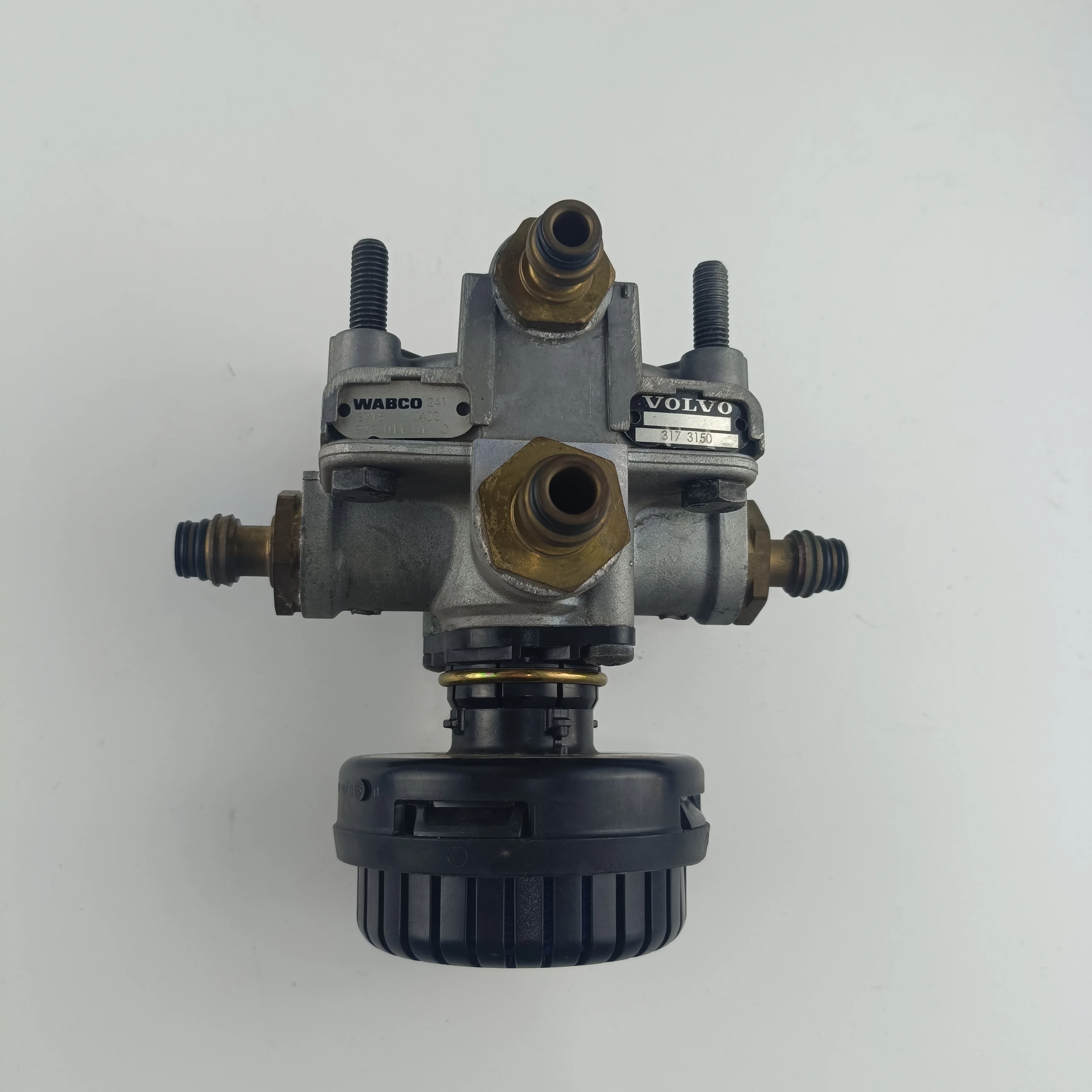 Auto Truck Parts Relay Valve 3173150 For Volvo Fm/fh - Buy Auto Truck ...