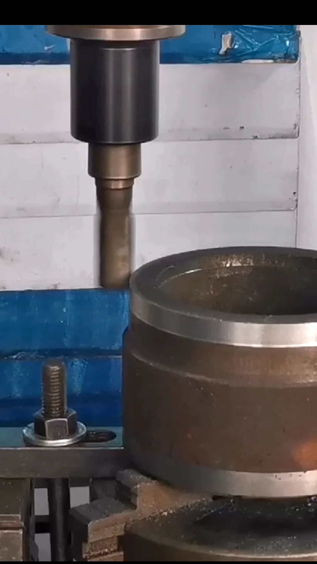 Xk7136 Mini Big Table 5 Axis Fanuc Controller Cnc Milling Machine With ...