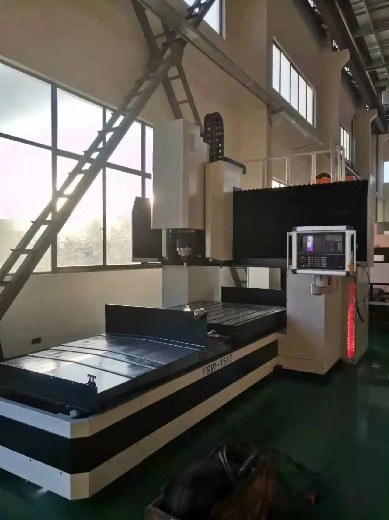 Friction Stir Welding Machine - High Rigidity & Low Cost