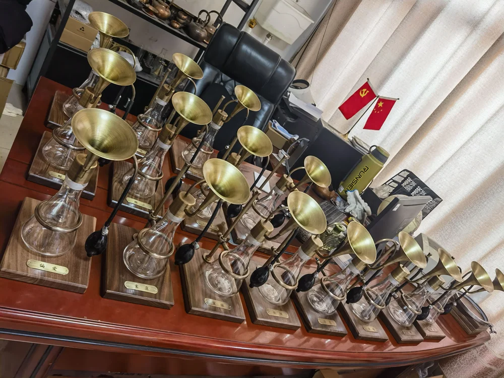 2024 Slap-up Copper Perfume Coffee Smell Display Device