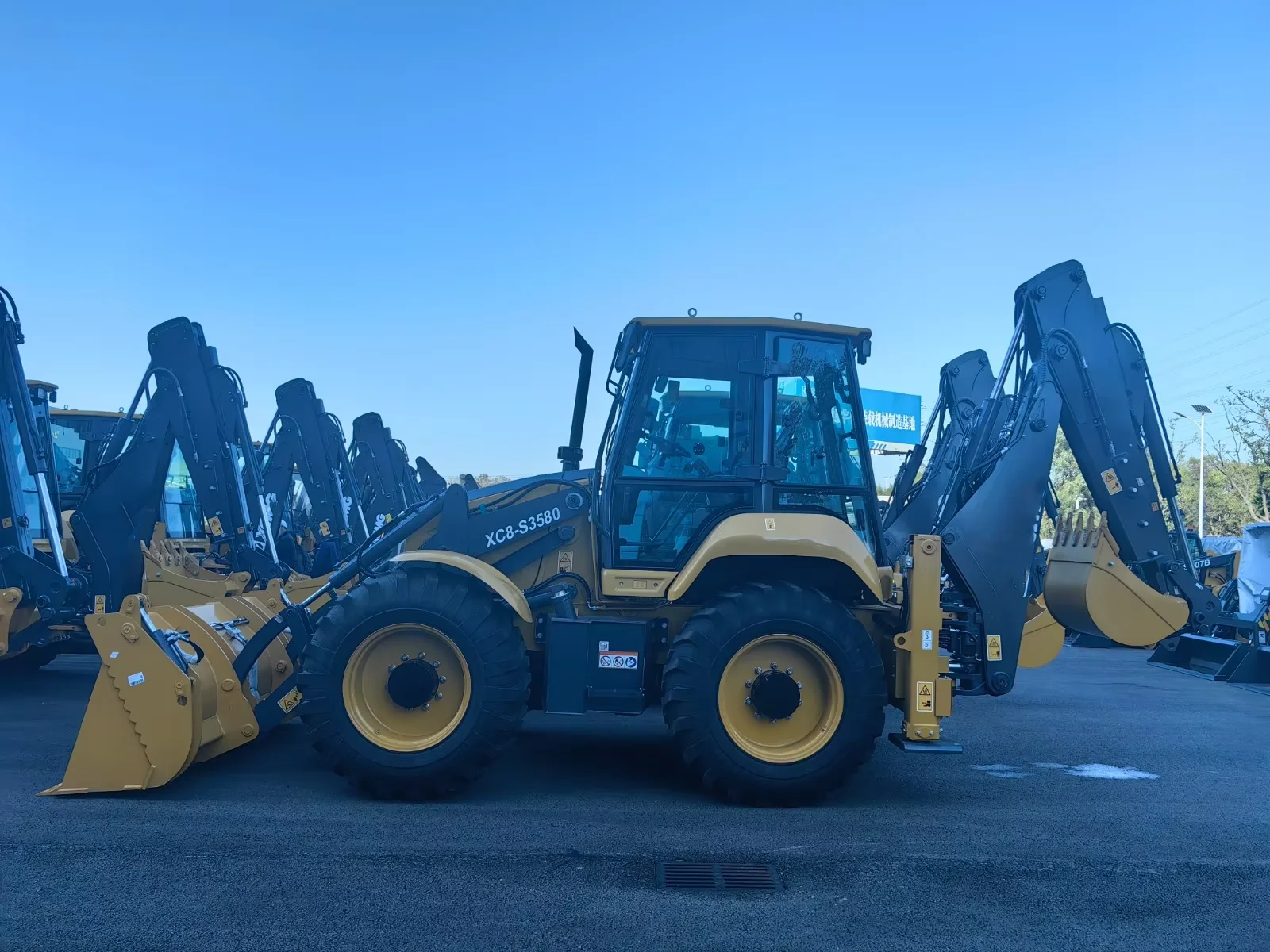 Free Shipping 3.5 Ton XC8-S3580 Backhoe Loader with Excellent ...