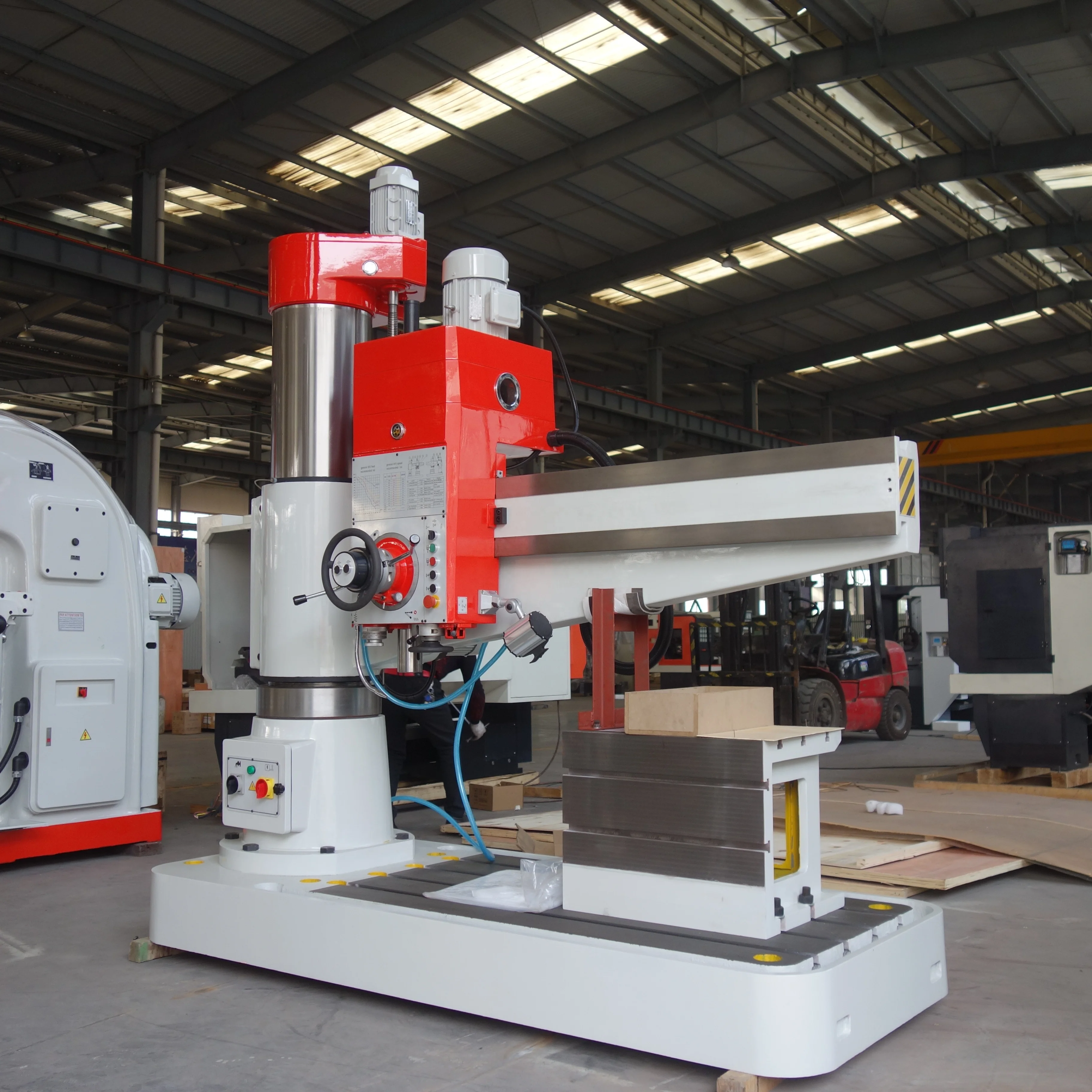 Z3050X16 Radial Drill Press - Precision Drilling Solutions
