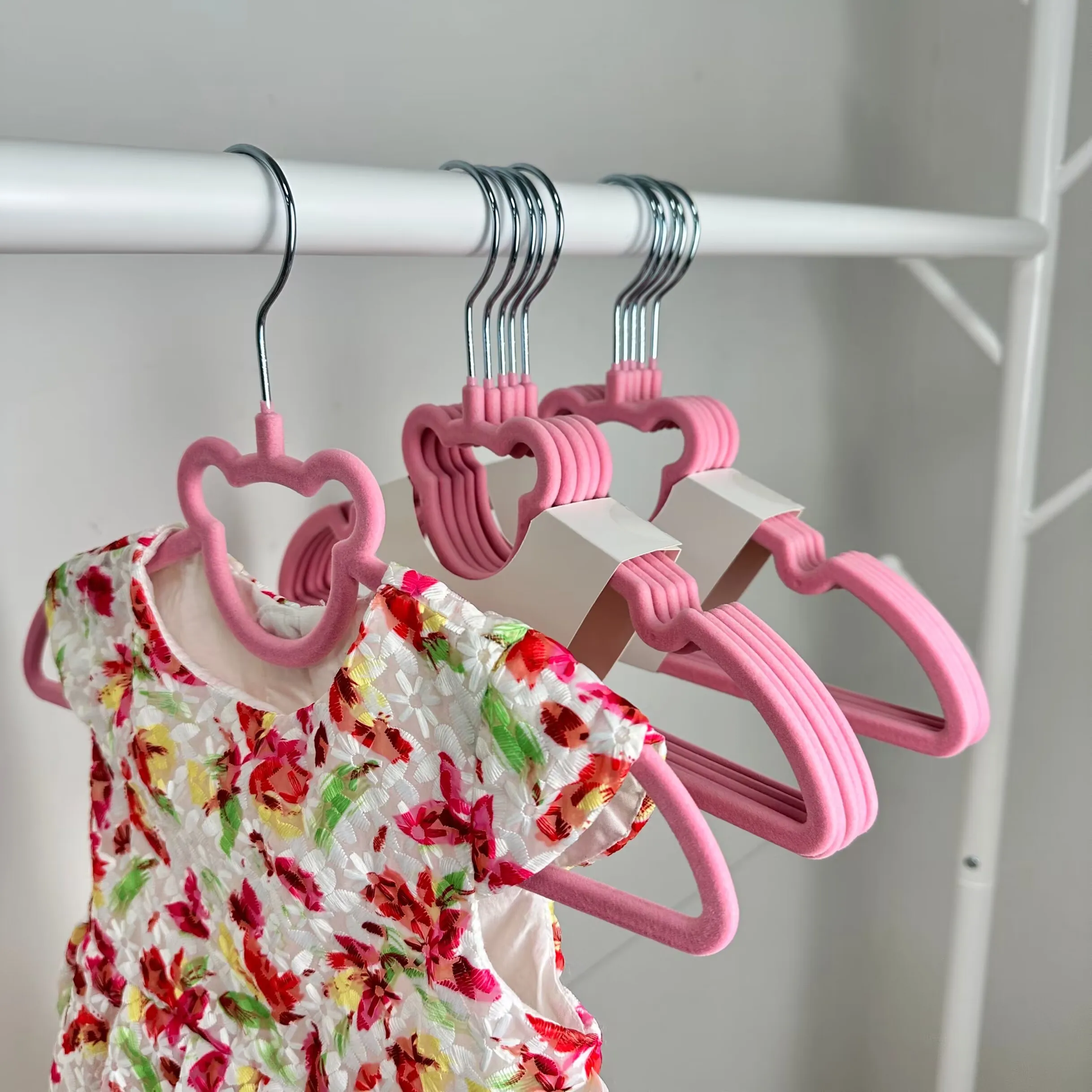 Wholesale Bear Shaped Non Slip Children Clothes Hanger Kids Pink Velvet ...