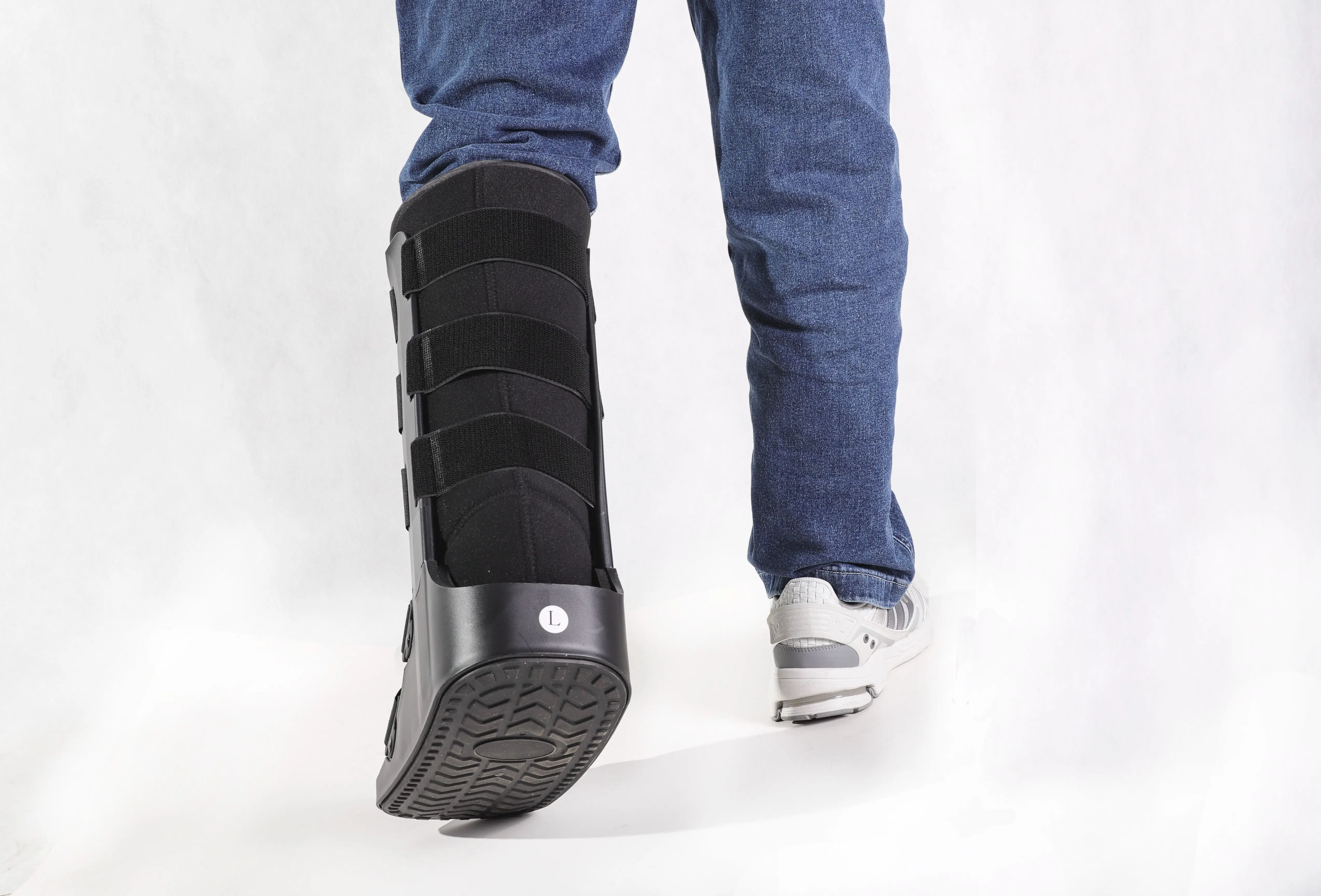 Inflatable Air Cast Medical Ankle Walker - Orthopedic Boot
