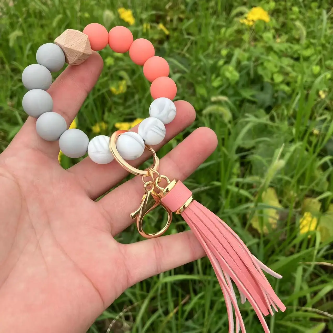 Silicone Bead Keychain Wristlet With Pu Tassel For Woman Silicone ...