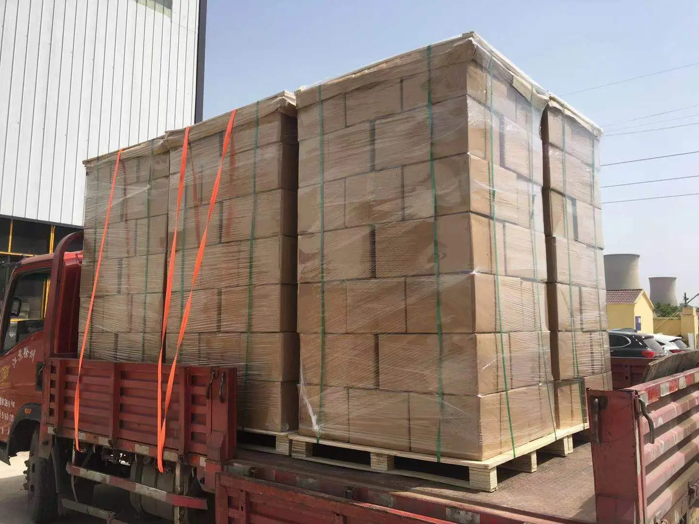 1.75 Liter Clear Glass Jug With Handle And Black Plastic Tamper Evident ...