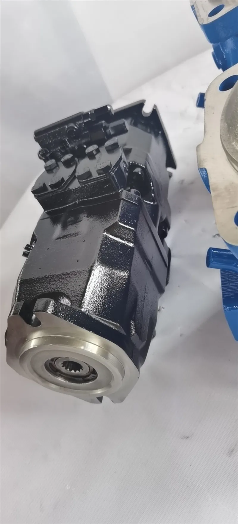 ZHENYUAN A15VSO Hydraulic Axial Piston Pump for Excavators