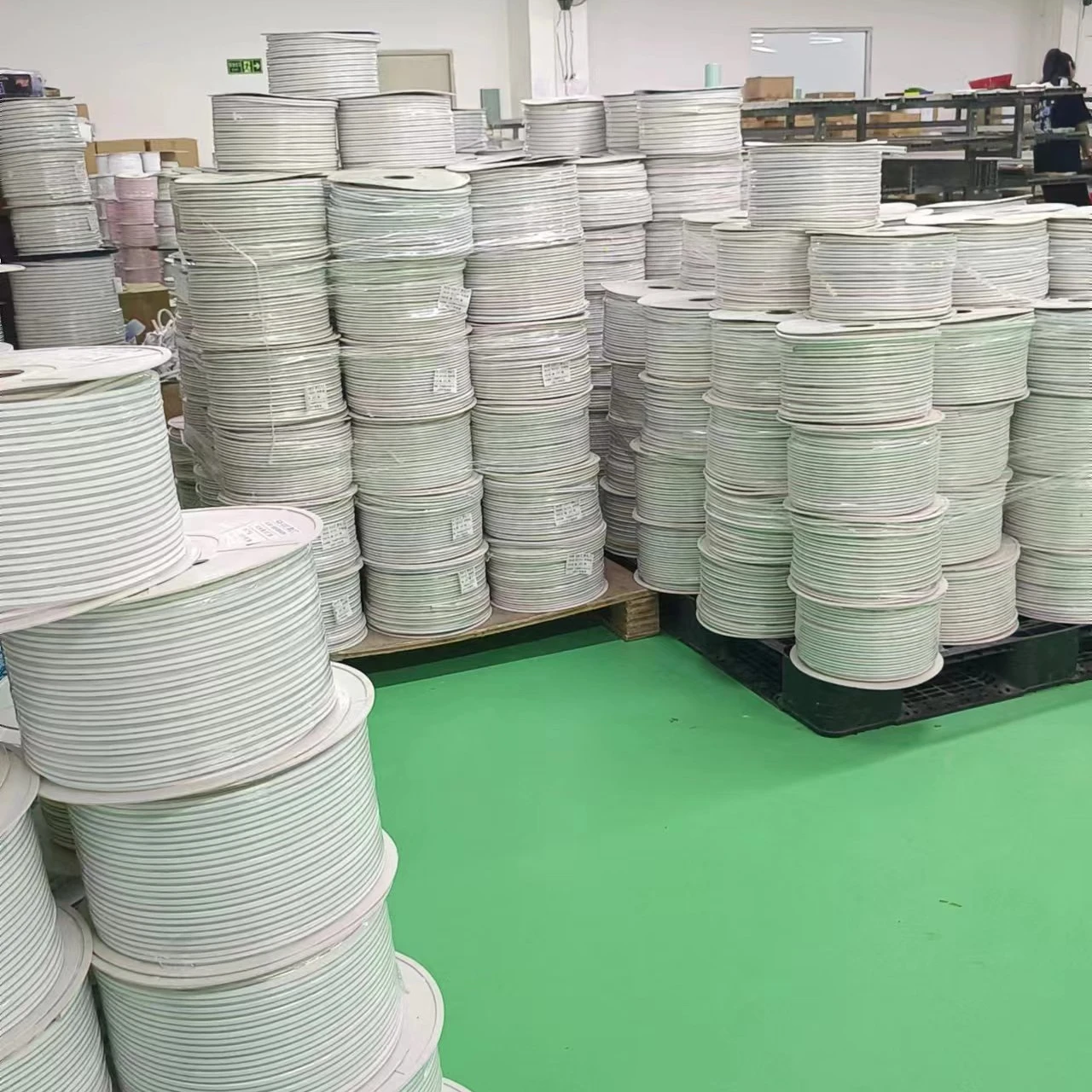 5v Usb Powered Black Pcb Rgb 5050 Led Strip 60led/m Tv Backlight Strip ...