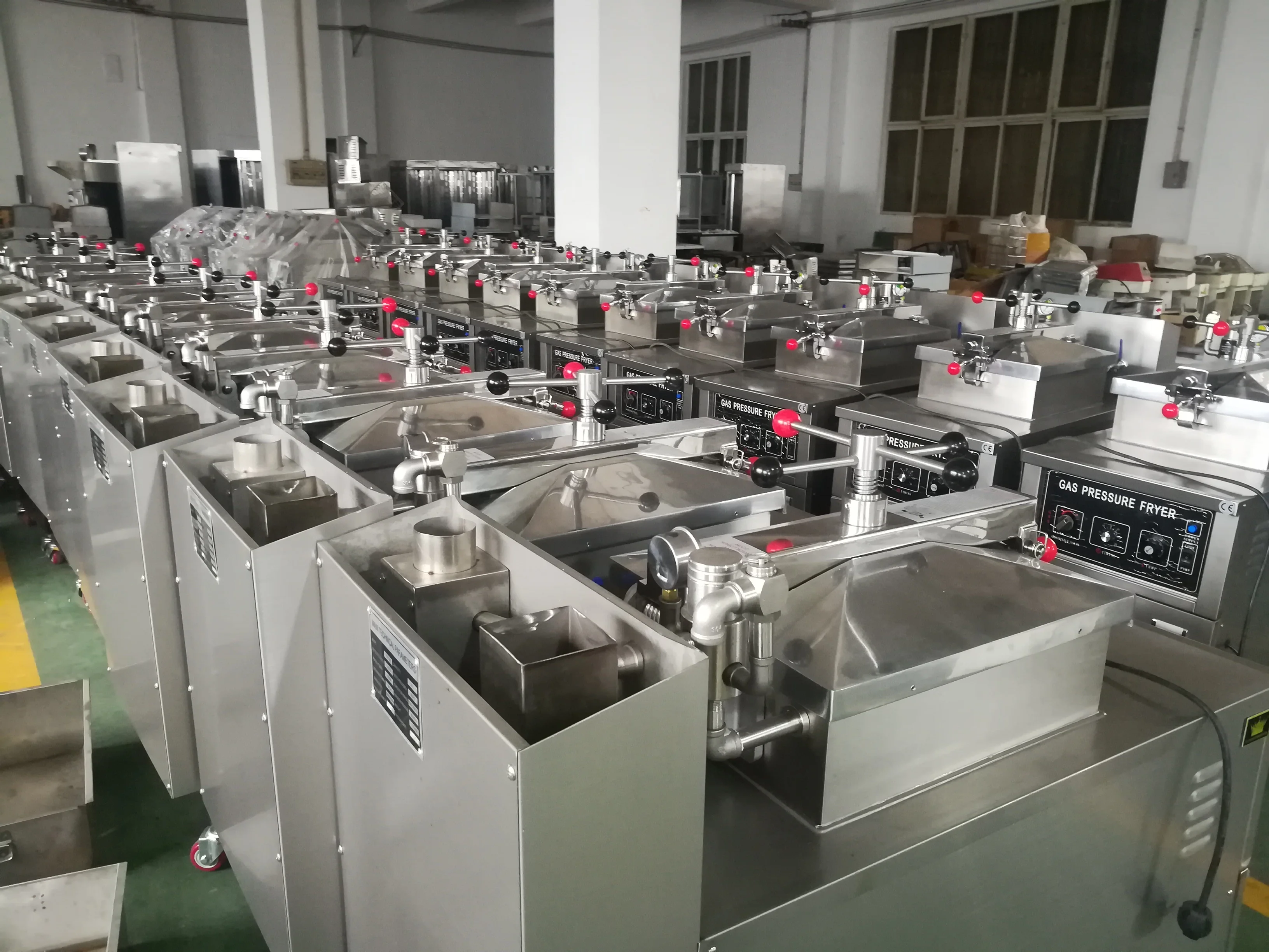 Broaster Pressure Fryer - Efficient Turkey Chicken Fryer