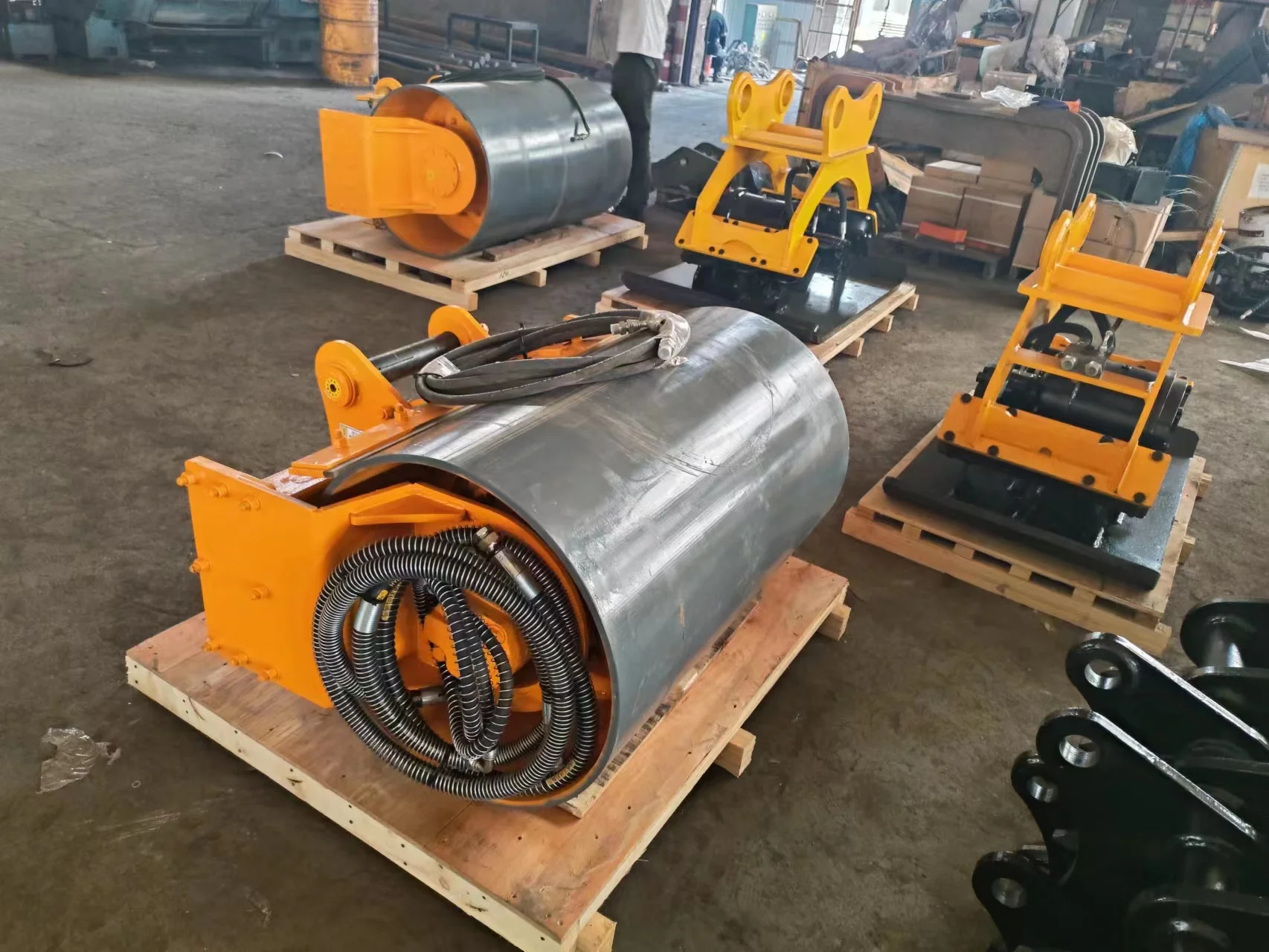 Excavator Used Attachment Slope Vibratory Compactor Wheel Slope ...